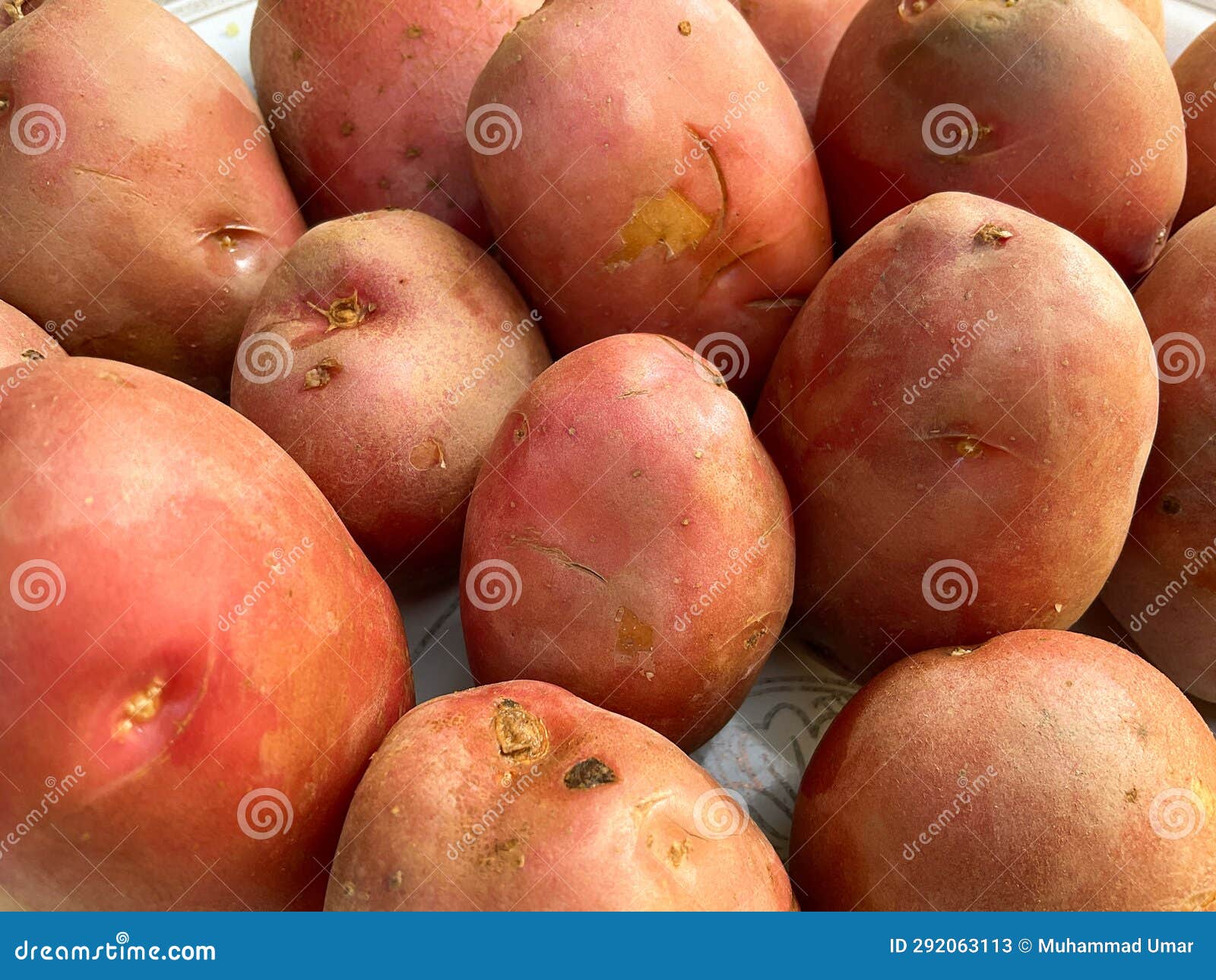 Top Down View of Potato Laying on Surface Stock Image - Image of citrus ...