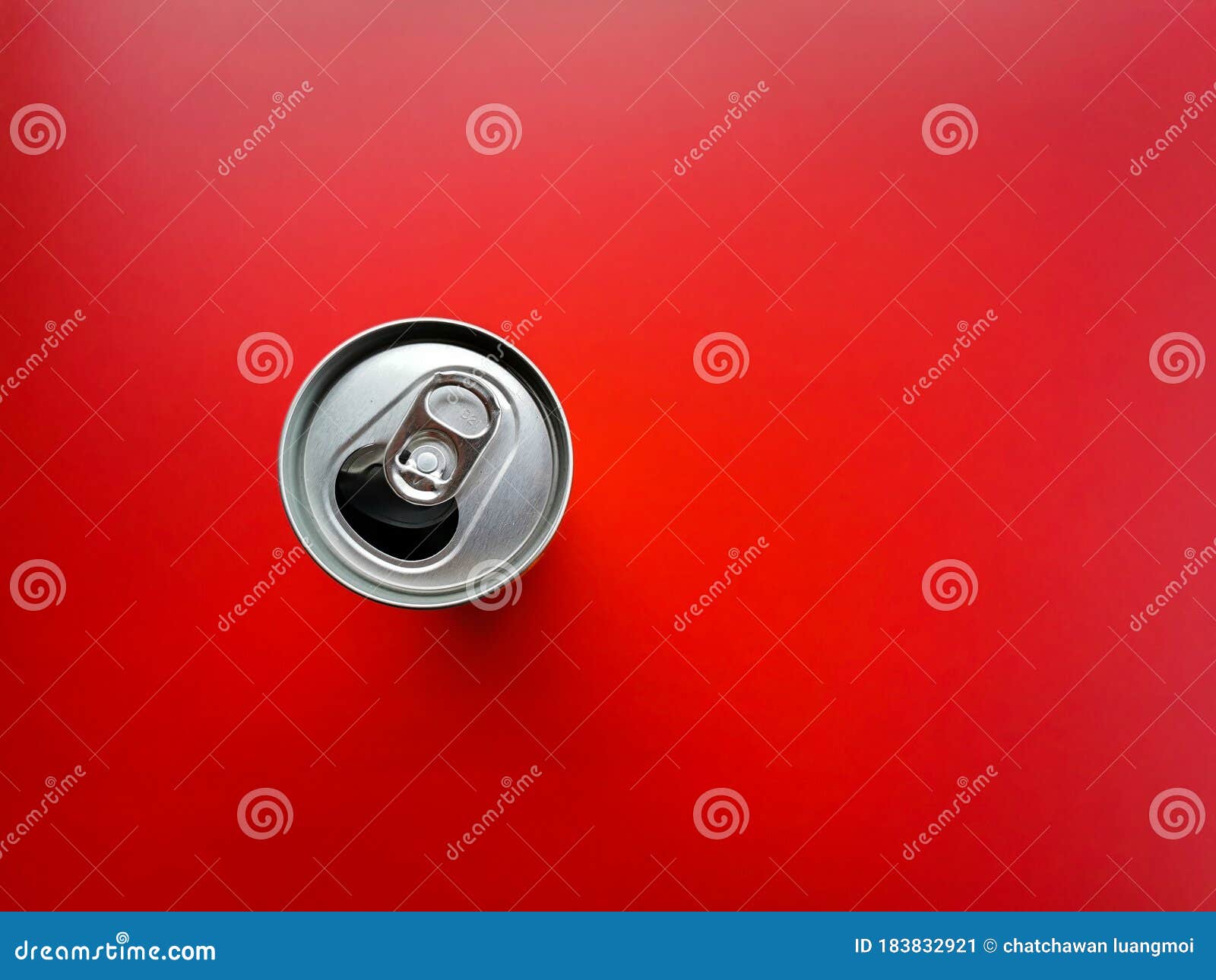 Close up of a tin can red stock image. Image of clear - 183832921
