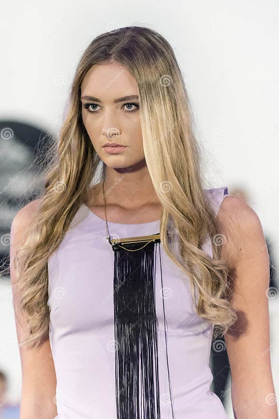 Top Model Romania imagen de archivo editorial. Imagen de encantador ...