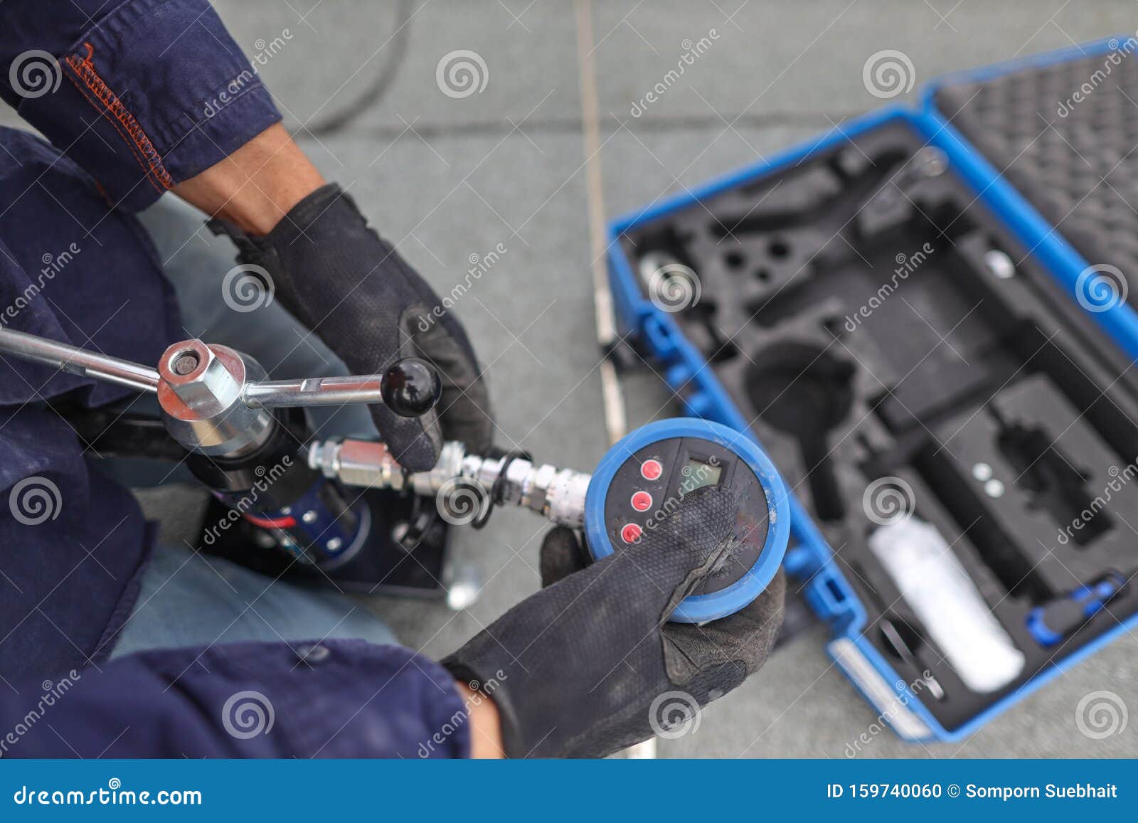 Engineer Inspecting Pull Machinery Testing Chemical Set Fall Arrest ...