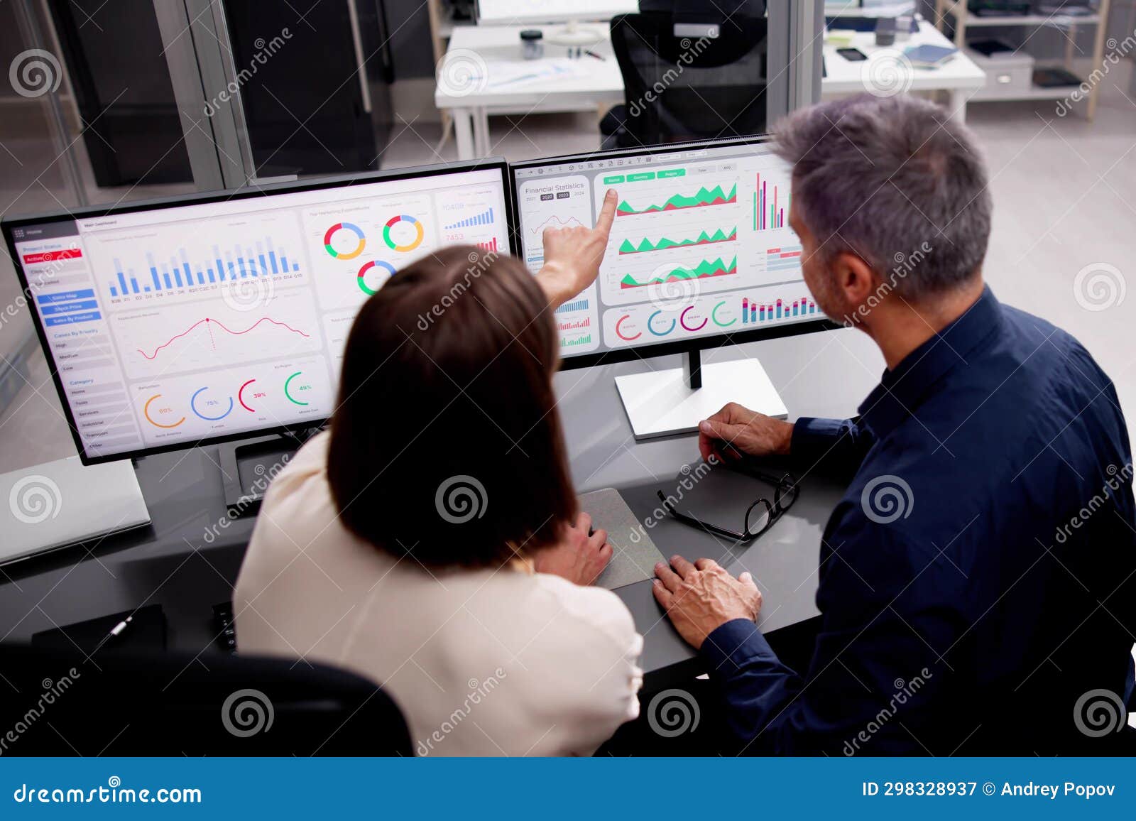 Top View Analyst: Performance Analytics Stock Image - Image of ...