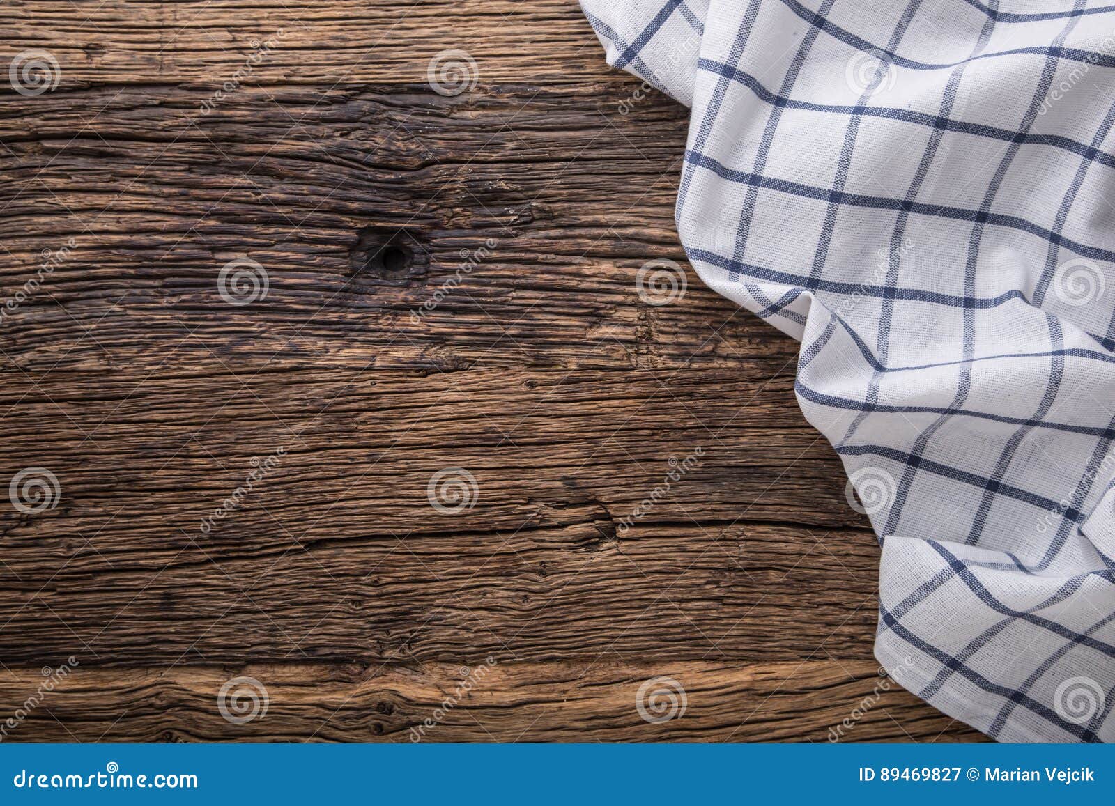 Top View of Checkered Tablecloth or Napkin on Empty Wooden Table Stock ...