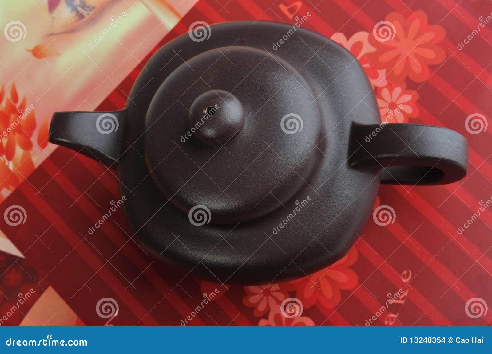 Top View of Chinese Tea Pottery Stock Photo - Image of orifice, flow ...