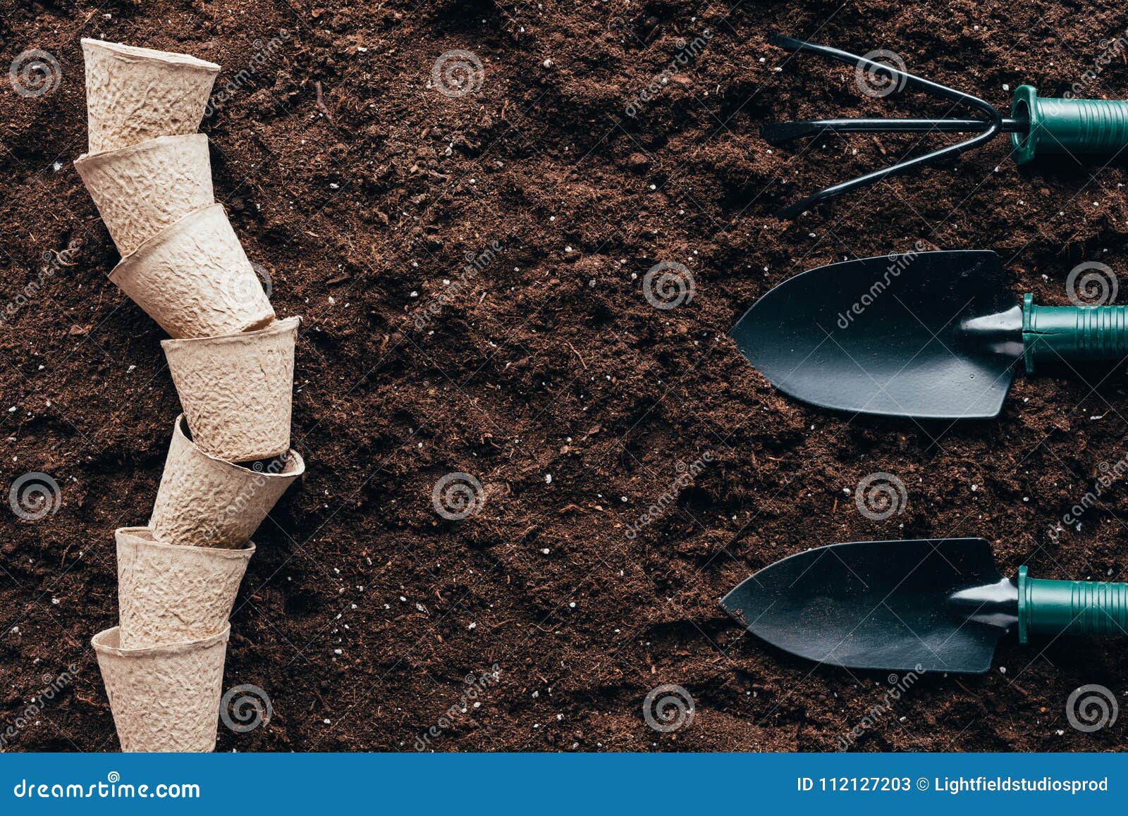 Top View of Empty Flower Pots and Small Gardening Tools Stock Image ...