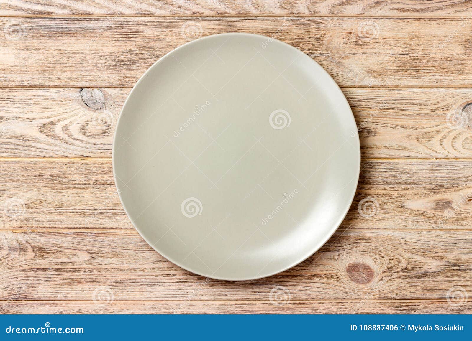 Top View Empty Matte Plate on Rustic Wooden Table. Top View Stock Photo ...