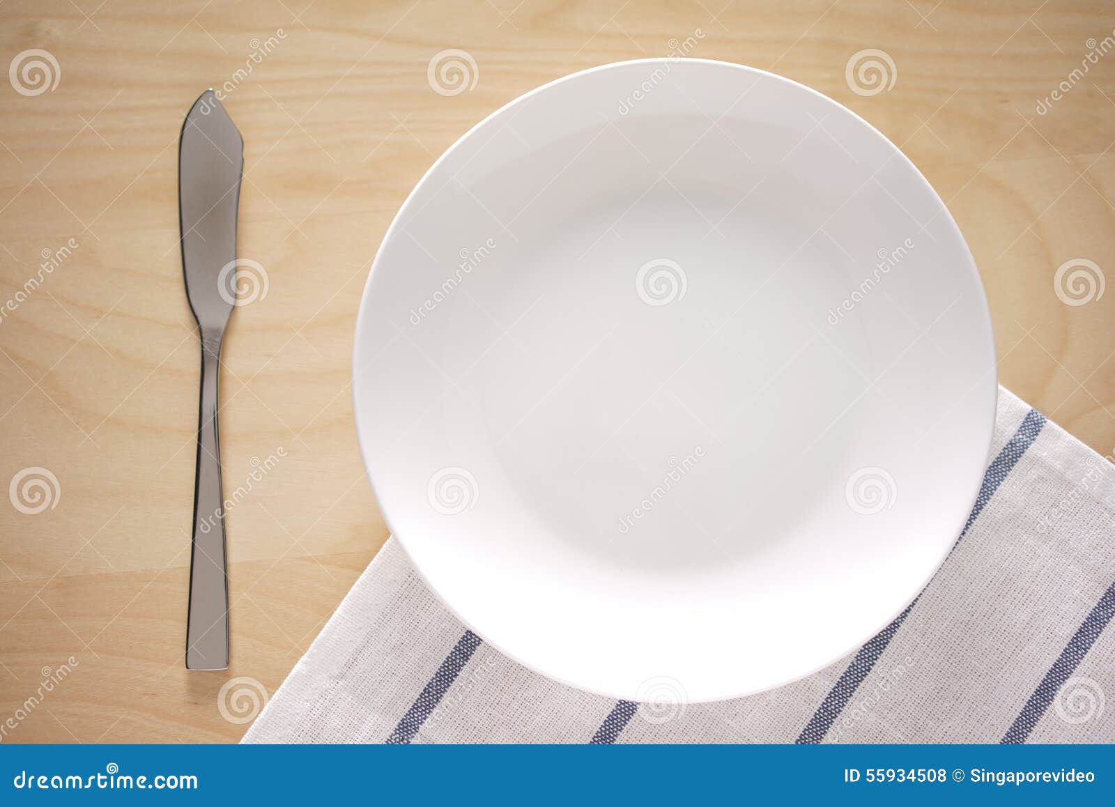Top View of an Empty Plate on Kitchen Table Stock Photo - Image of ...