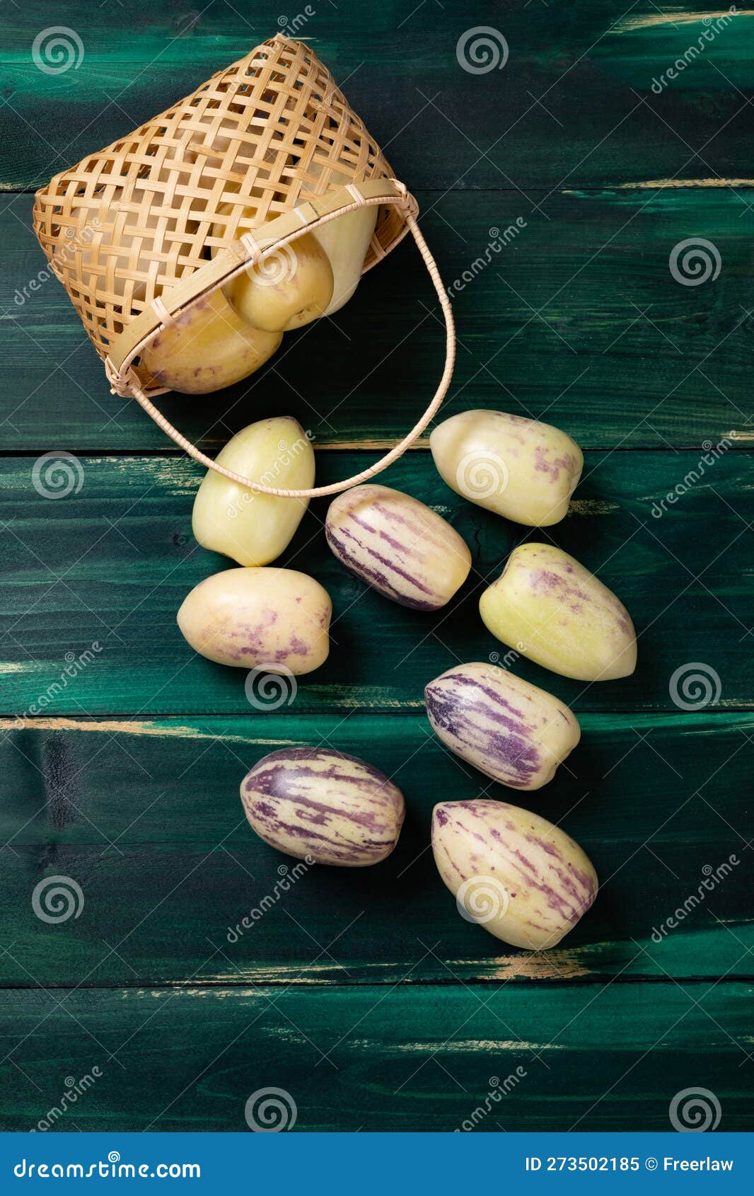 Ginseng Fruits Stock Photo | CartoonDealer.com #43761456