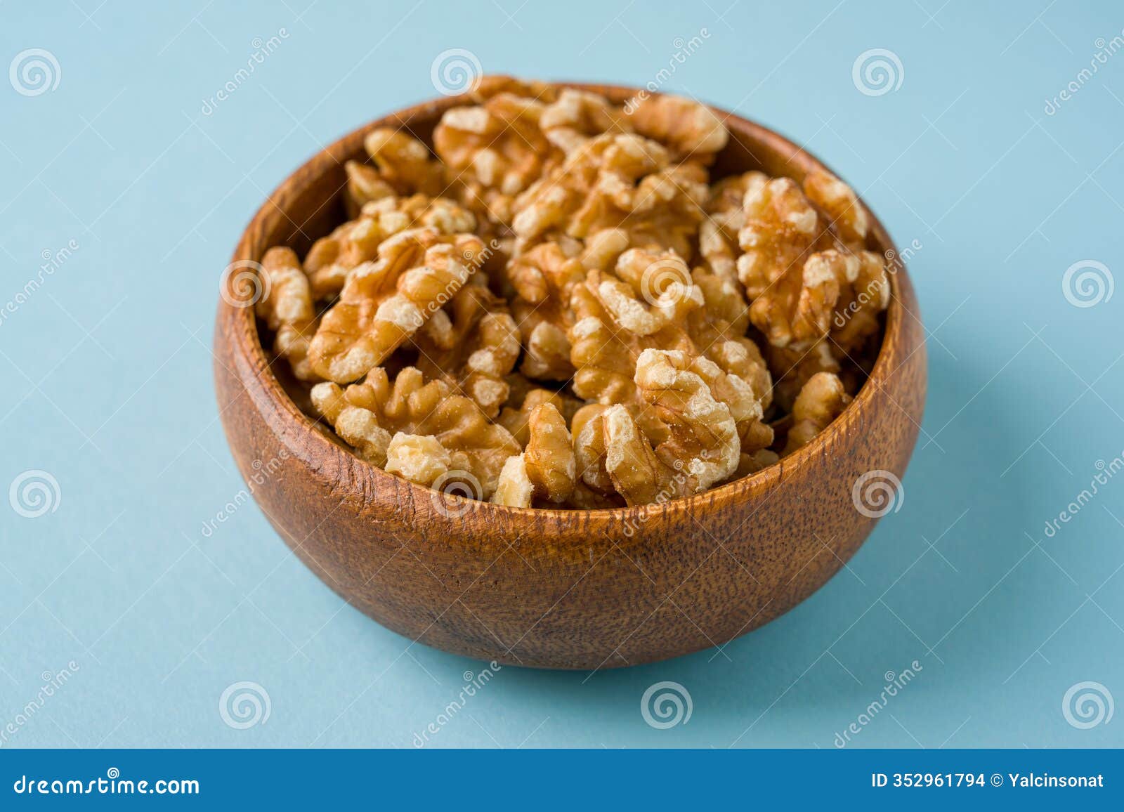 Walnut Kernels Shelled Stone Fruit Food Whole Raw Dryfruit Akhrot ...