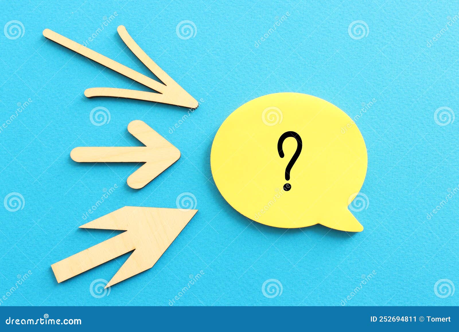 Top View Image of Sticky Note and Question Mark Over Textured Paper ...