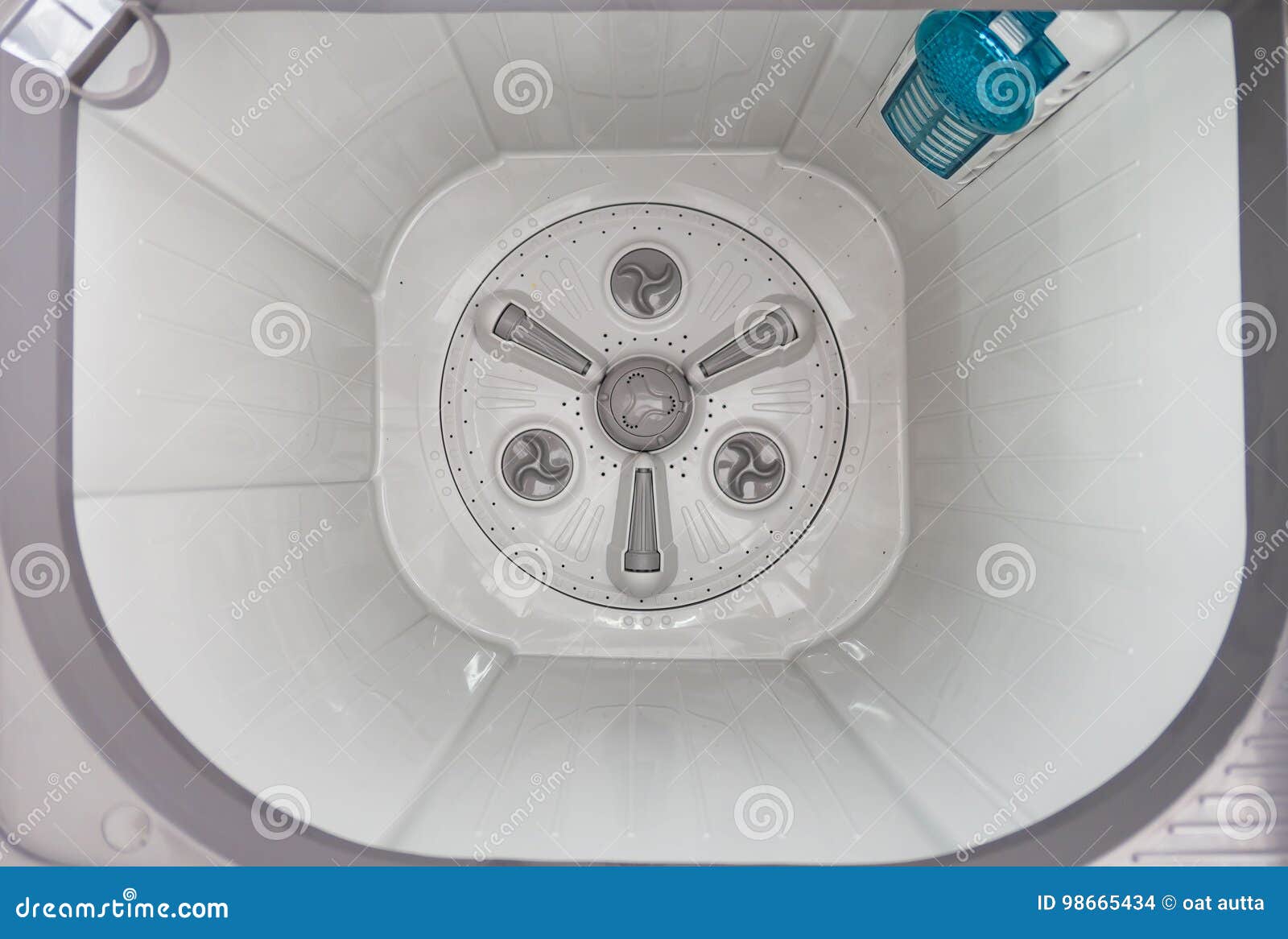 Top View Inside Washing Machine Stock Photo - Image of load, automatic ...