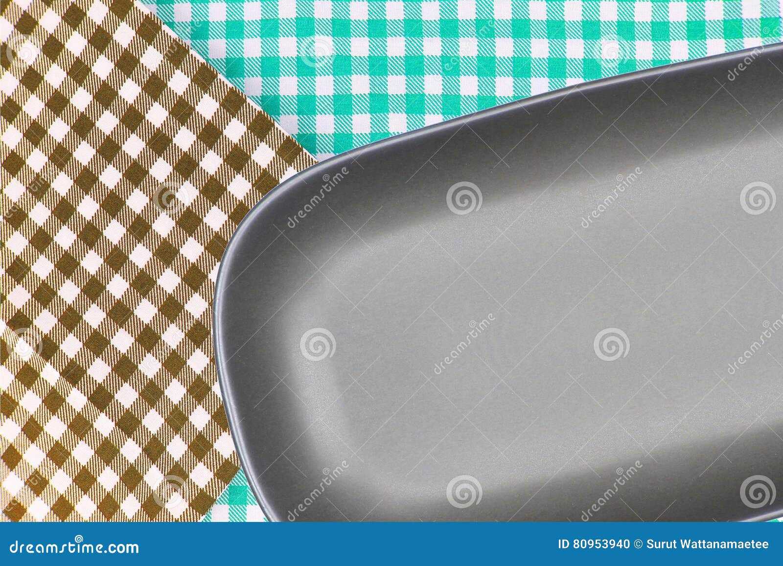 Top View Plate on Checkered Tablecloth Pattern Background Stock Photo ...