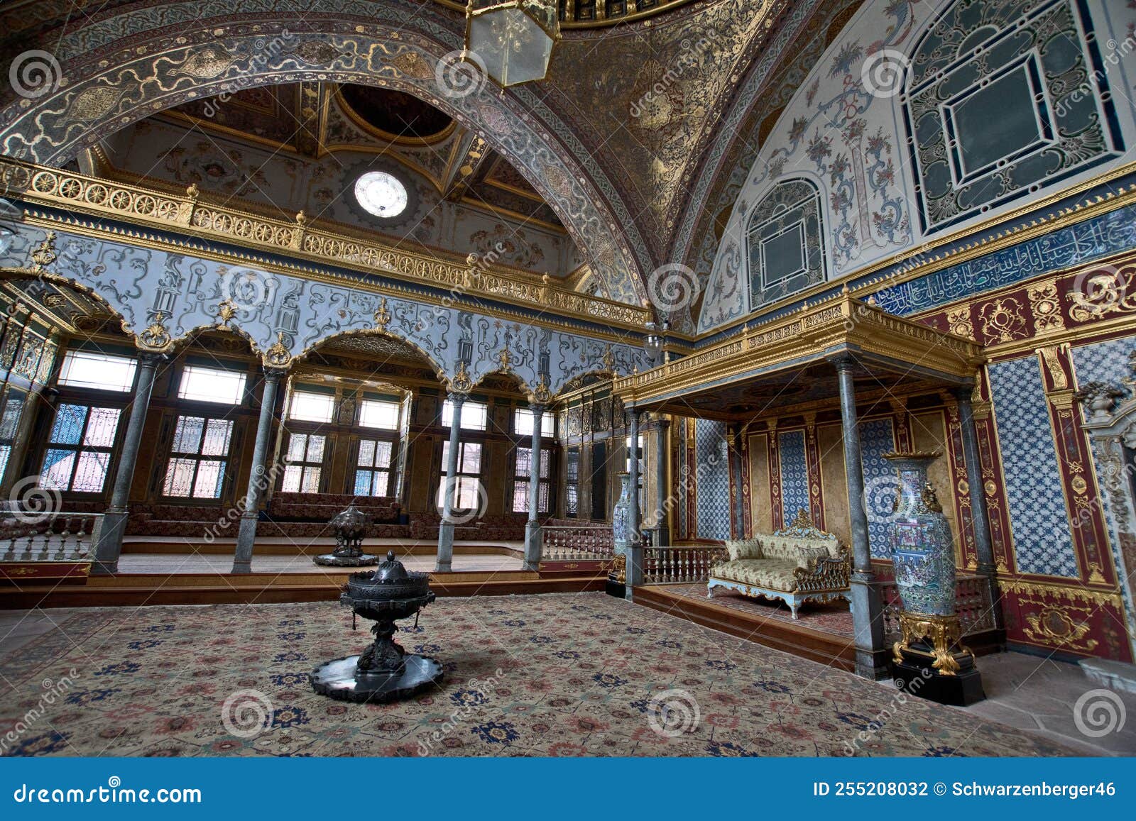 Topkapi Palace: Throne Room Editorial Photography - Image of orient ...