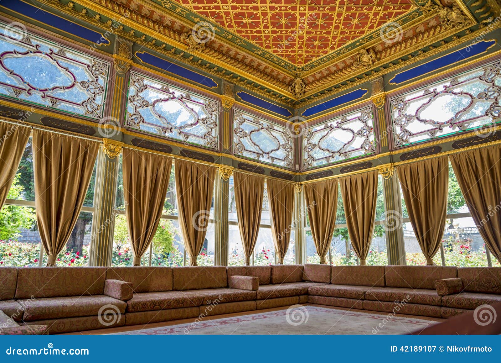 Topkapi palace room stock image. Image of architecture - 42189107