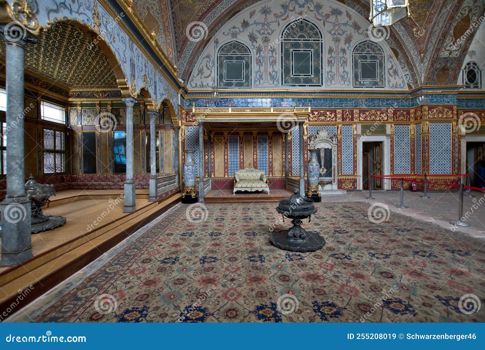 Topkapi Palace: Throne Room Editorial Stock Image - Image of mehmed ...