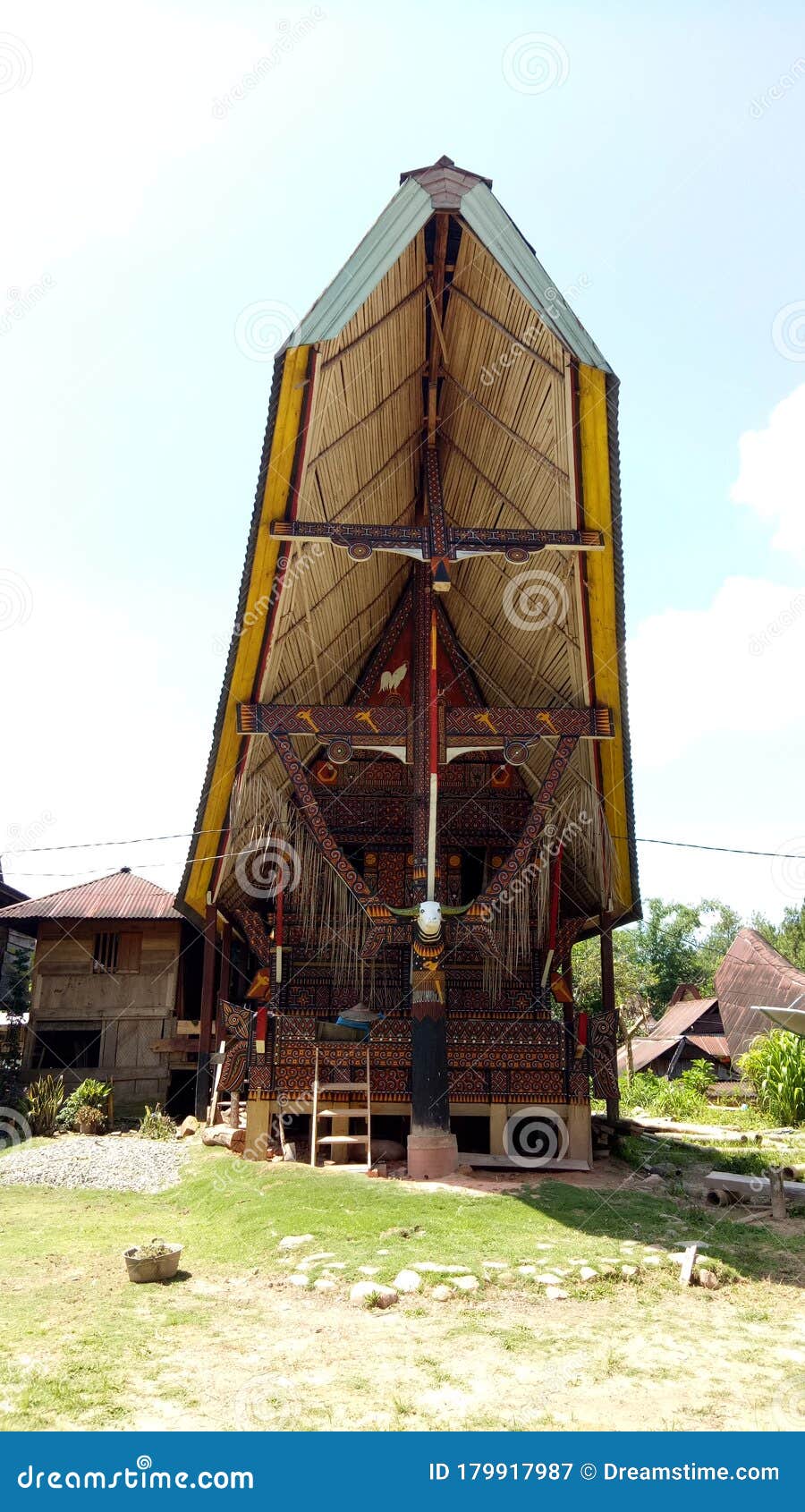 Toraja house stock image. Image of monument, toraja - 179917987
