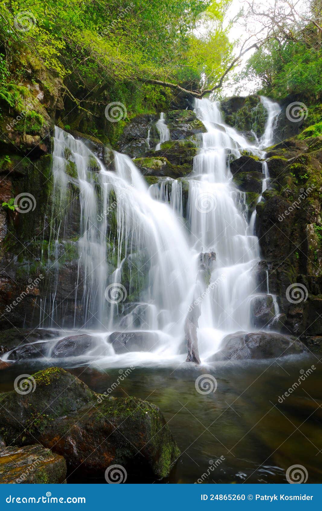 Torc Waterfall in Killarney National Park Stock Photo - Image of blue ...