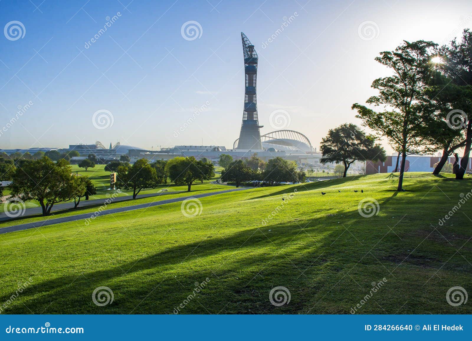 The Torch Tower, Aspire Park Stock Photo - Image of city, memorial ...