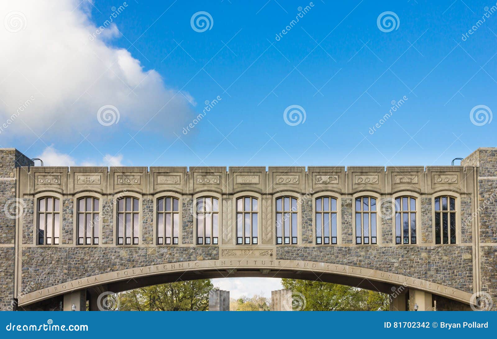 Torgersen Bridge at Virginia Tech University Editorial Photography ...