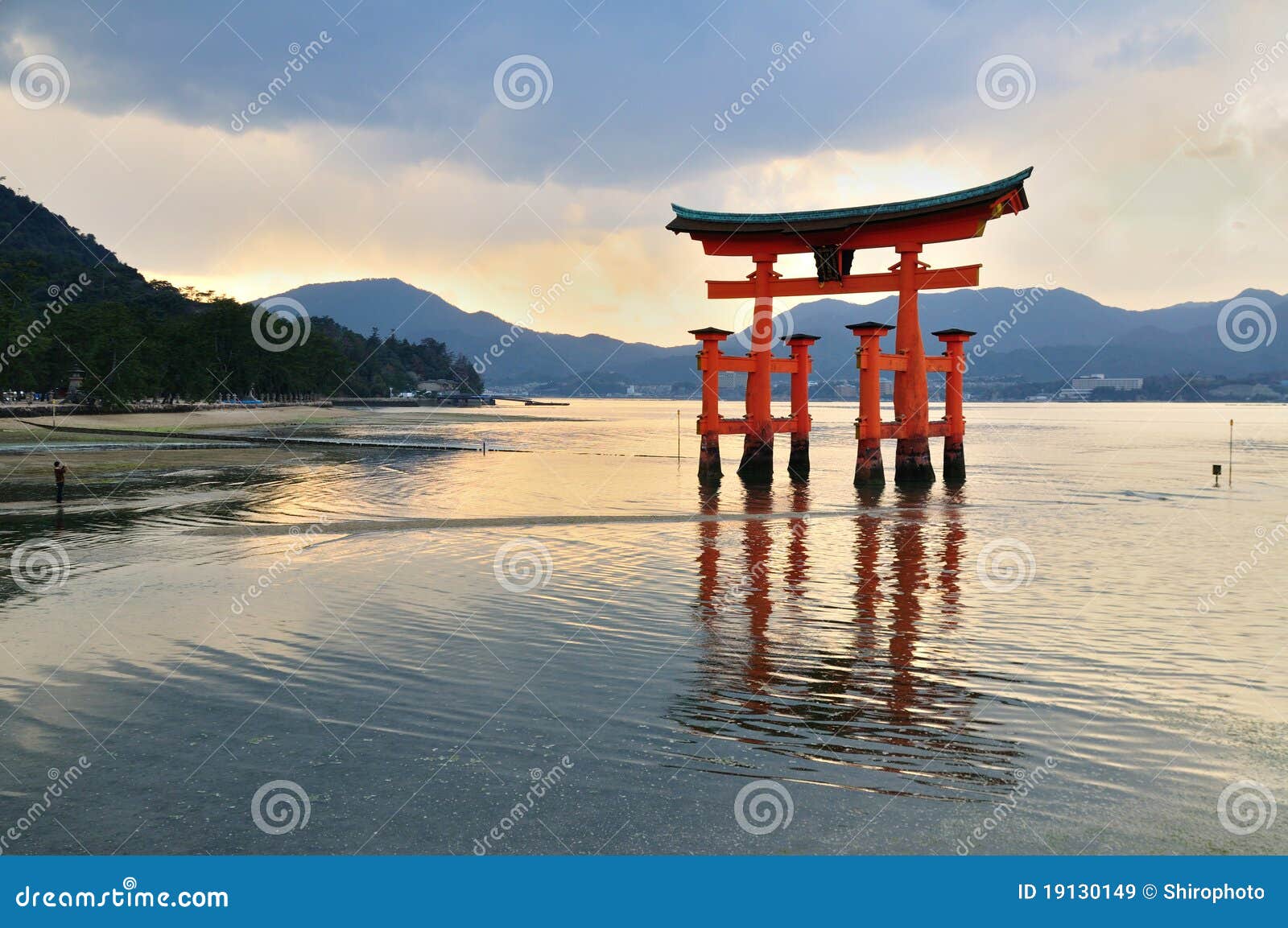 Torii gate stock image. Image of hiroshima, buddhism - 19130149