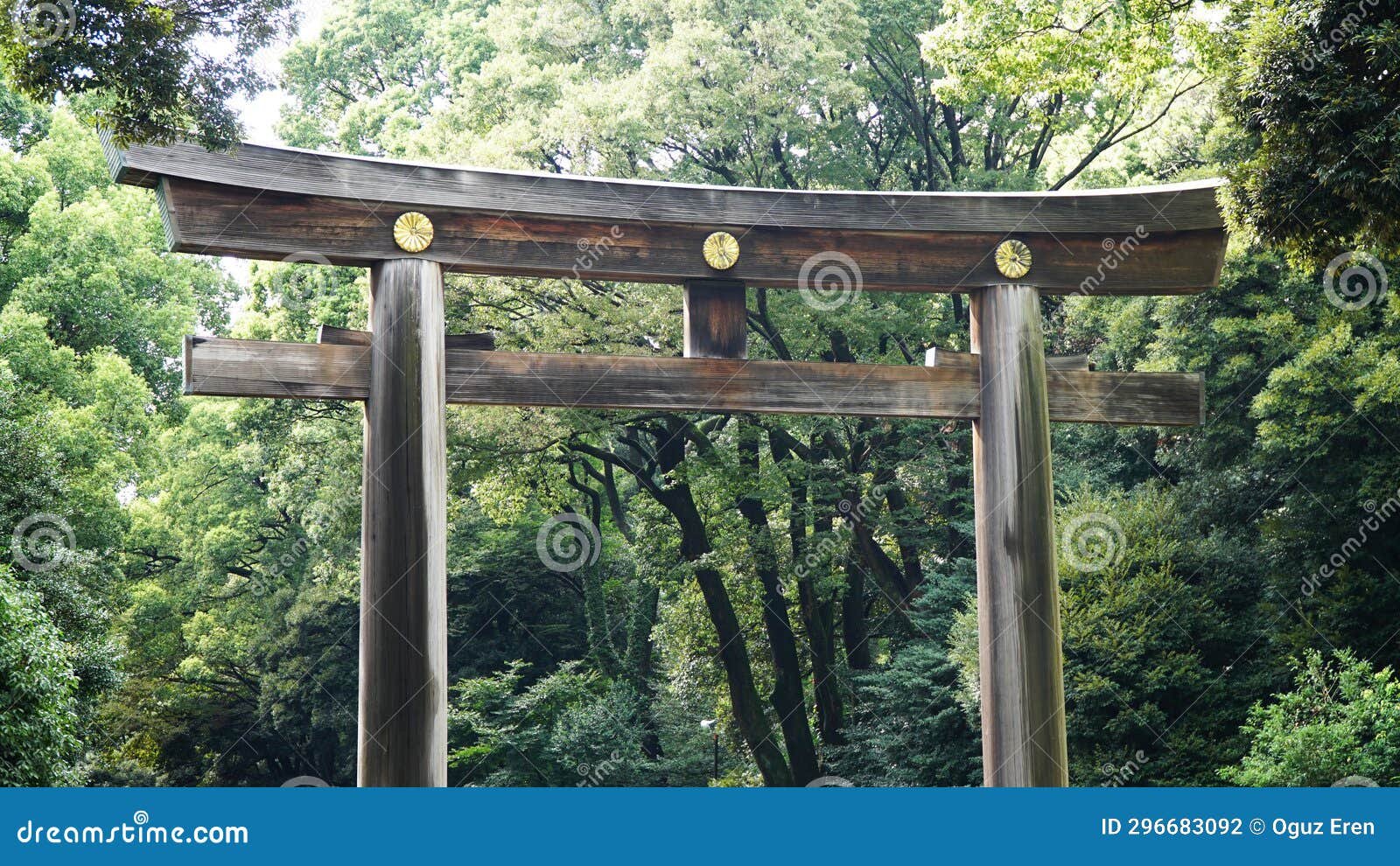 A Torii, Traditional Japanese Gate Stock Photo - Image of decoration ...
