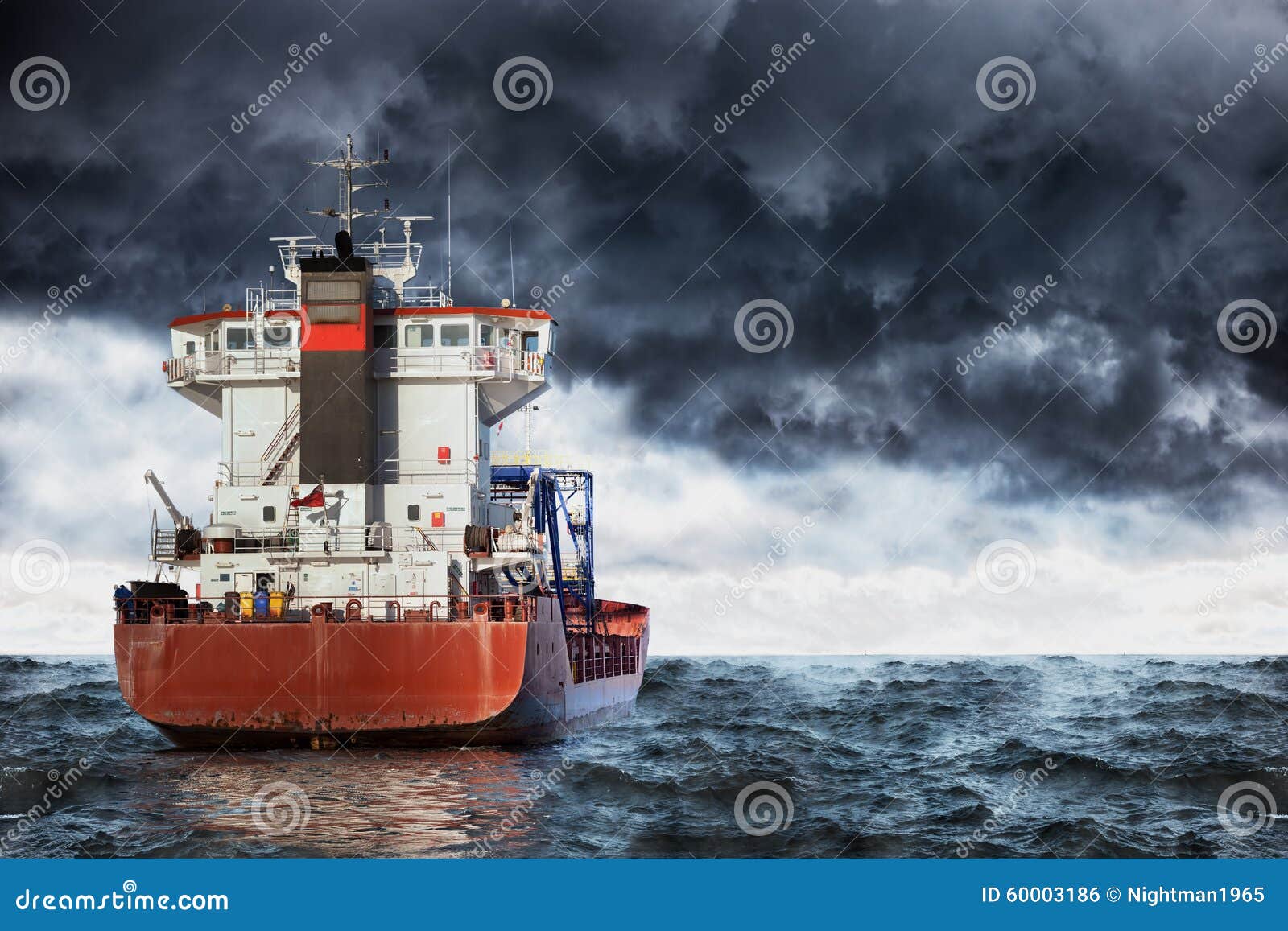 Tormenta en el mar foto de archivo. Imagen de cielo, escénico - 60003186