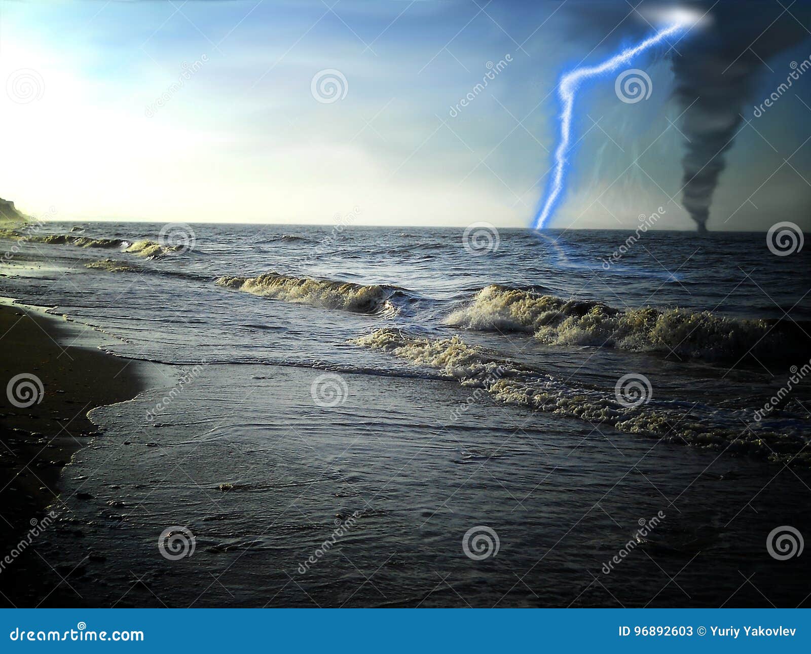 Tornado Op Het Water, Bliksem Stock Afbeelding - Image of naughty ...