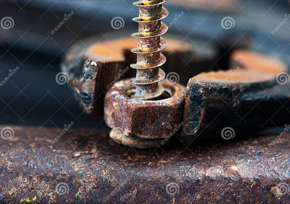 Tornillo Y Tornillo Oxidados Foto de archivo - Imagen de tornillo ...