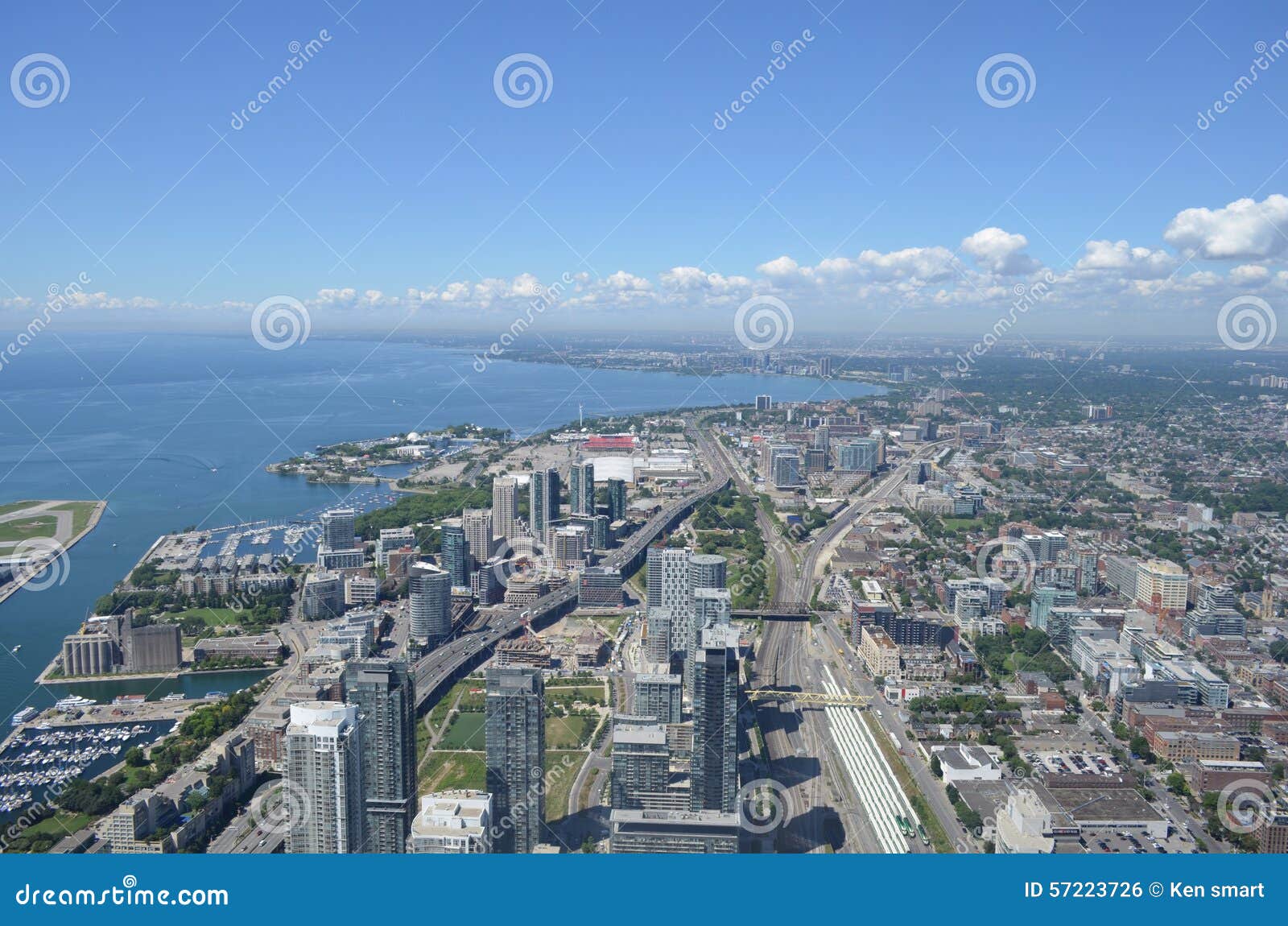 Toronto editorial photo. Image of toronto, skyline, view - 57223726