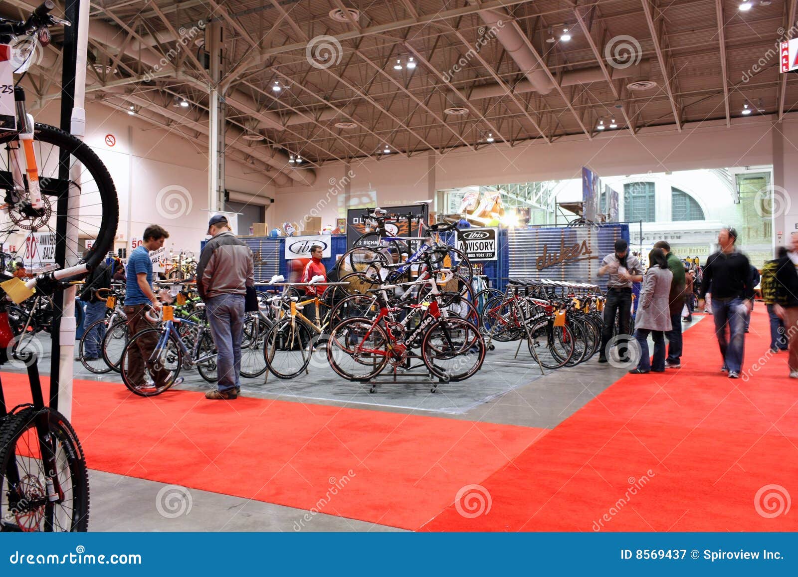 Toronto Annual Bicycle Show Editorial Photography - Image of cyclist ...