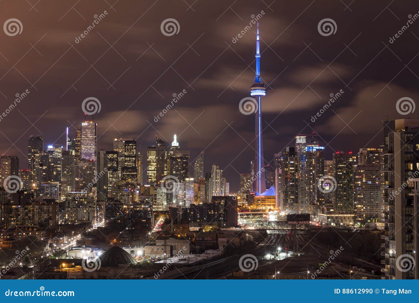 Toronto Canada at night editorial image. Image of night - 88612990