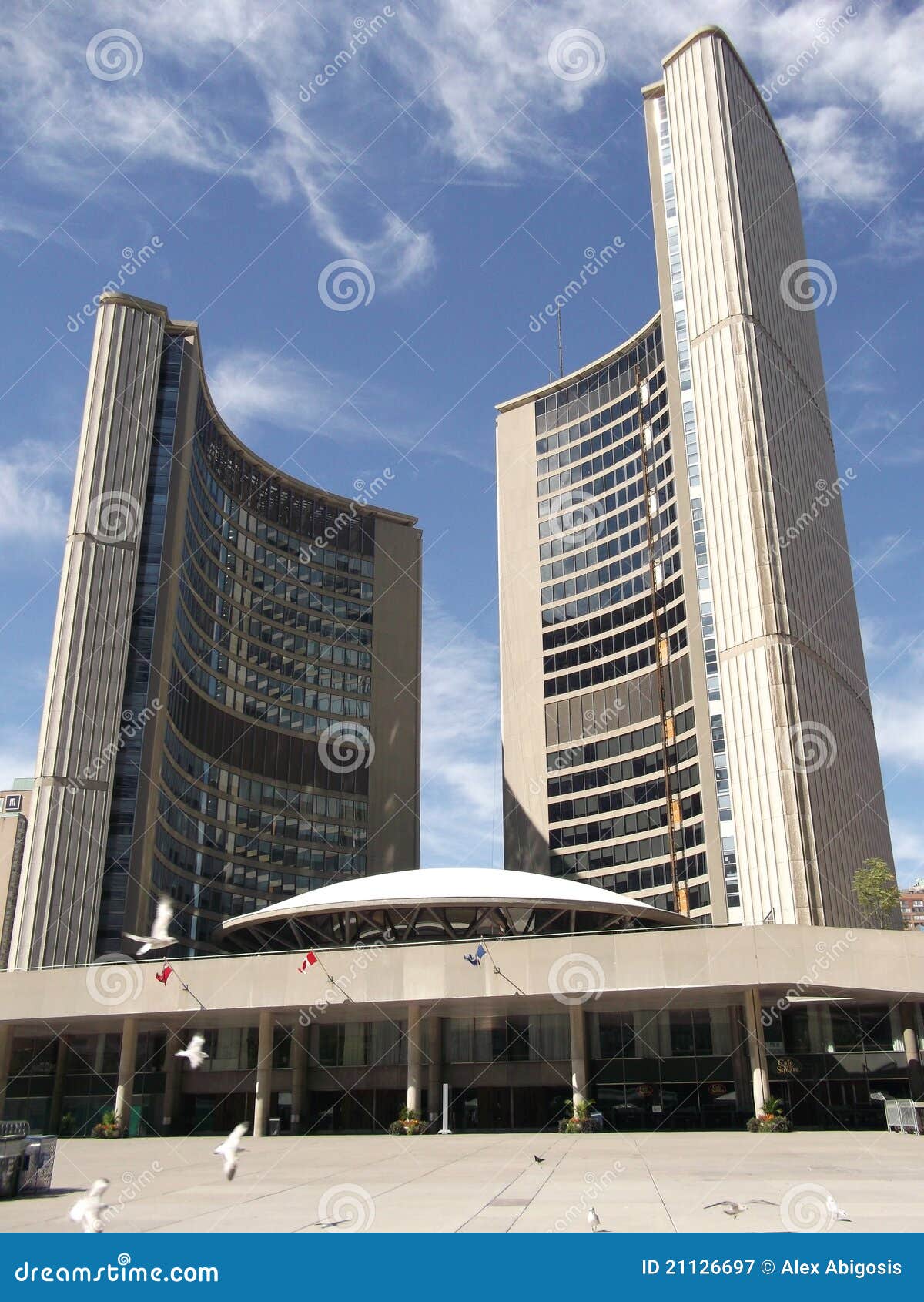 Toronto city hall stock image. Image of windows, hall - 21126697