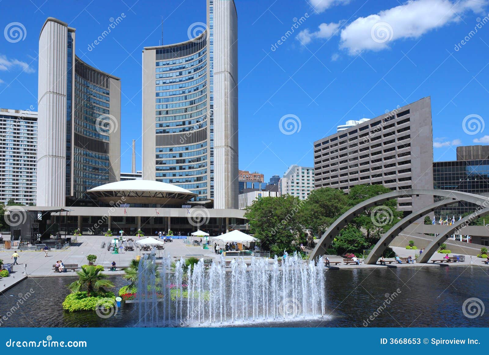 Toronto City Hall Square stock image. Image of round, canada - 3668653