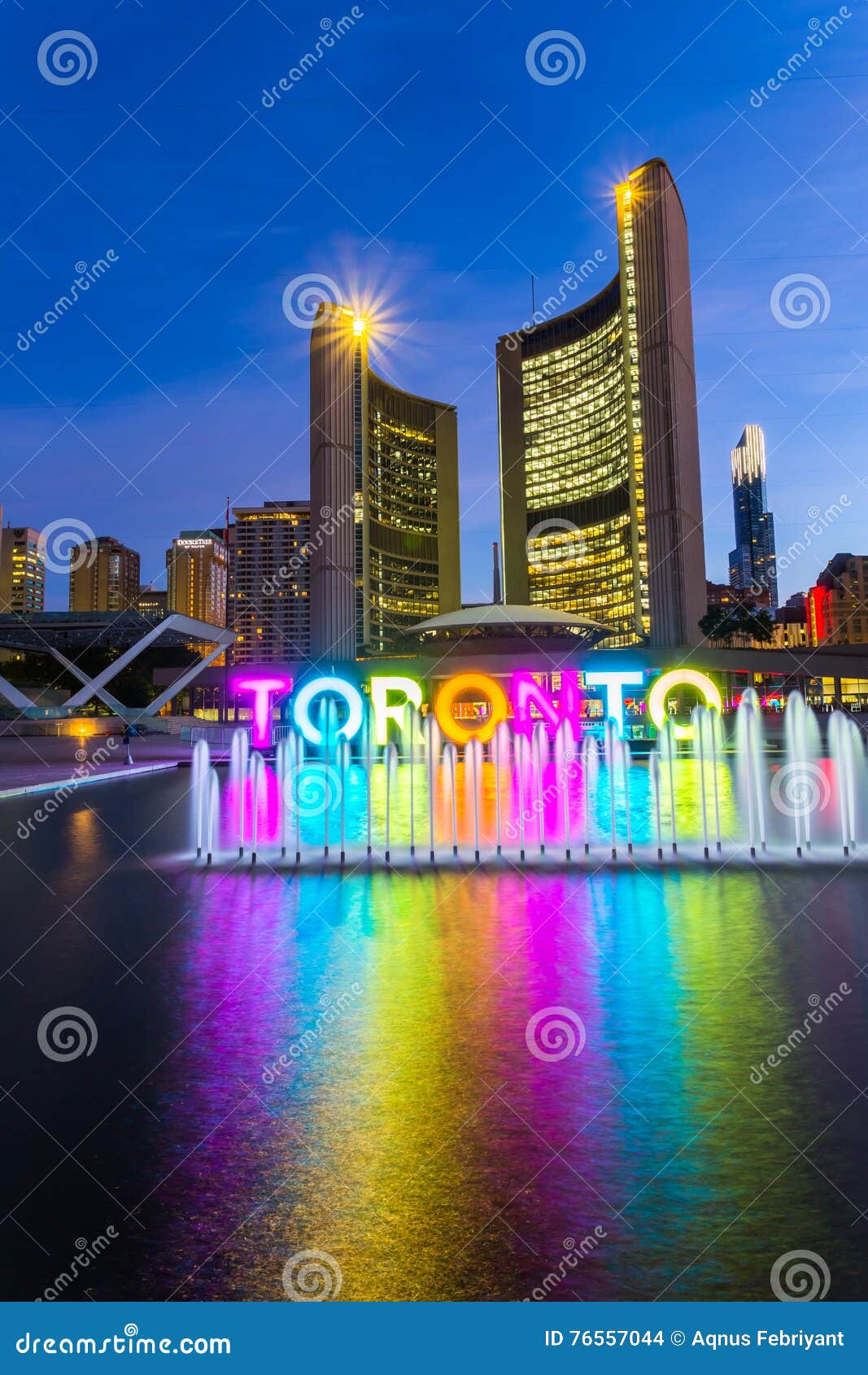 City Hall Station Of Singapore MRT, Mass Rapid Transit System Editorial ...