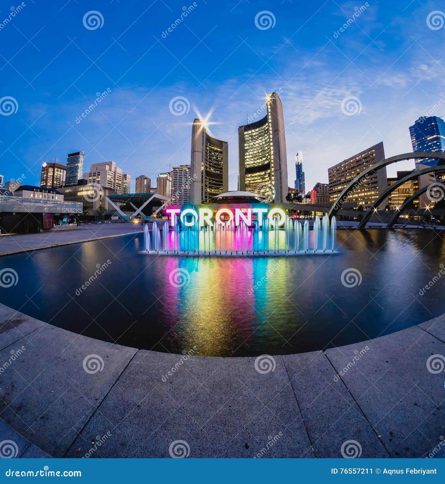 Toronto City Hall editorial photo. Image of fountain - 76557211