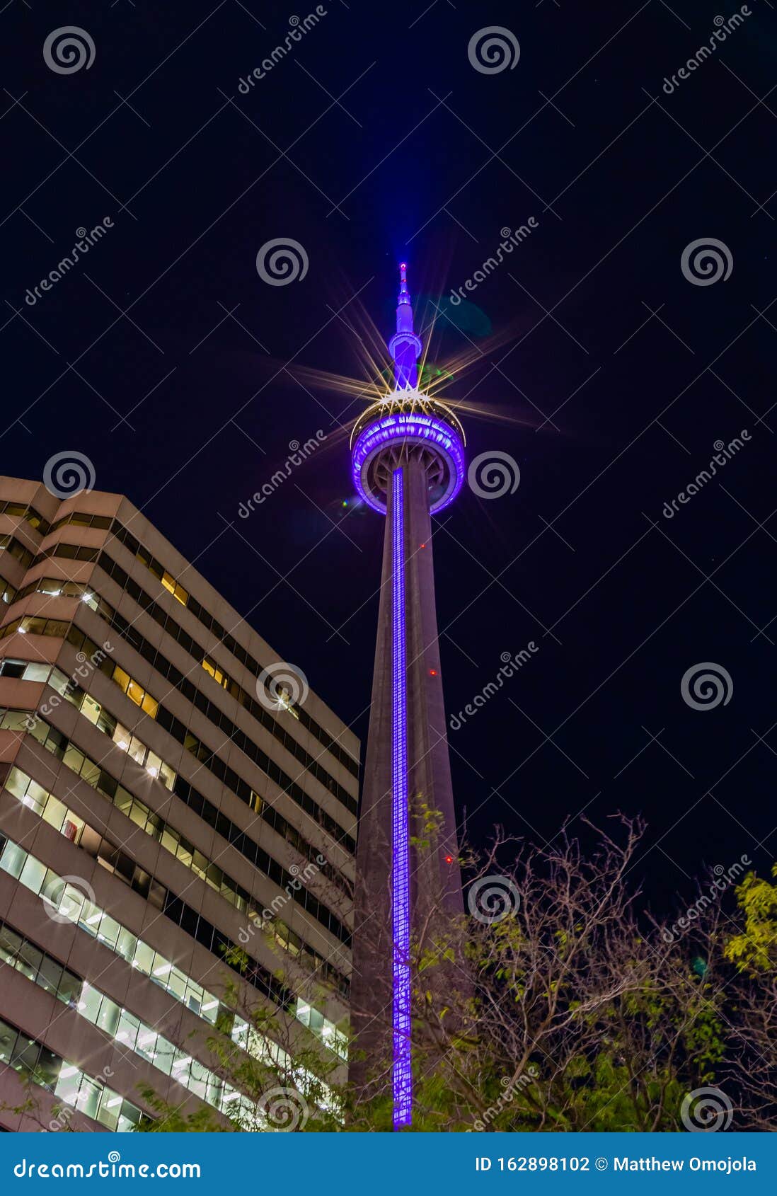 Toronto CN Tower at night. editorial photography. Image of structures ...