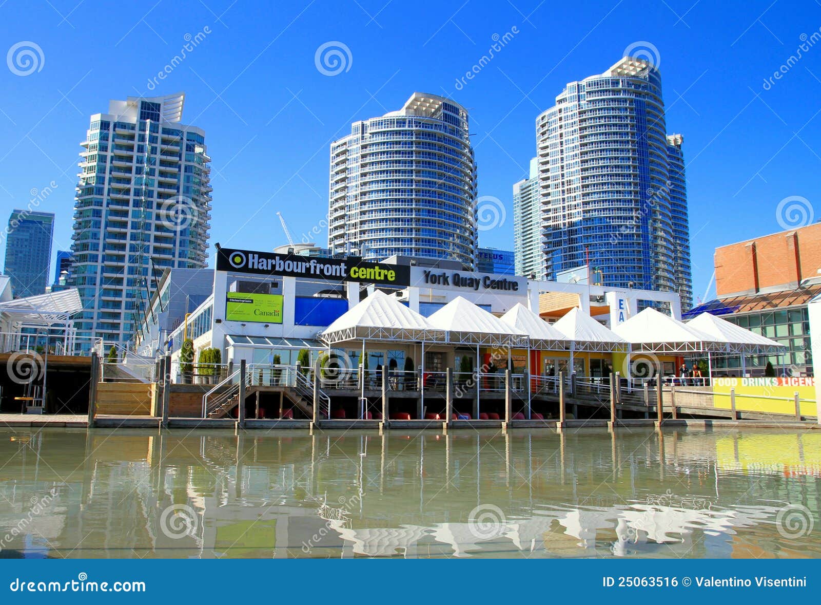 Toronto Harbourfront Centre Editorial Photo - Image of lake, attendance ...