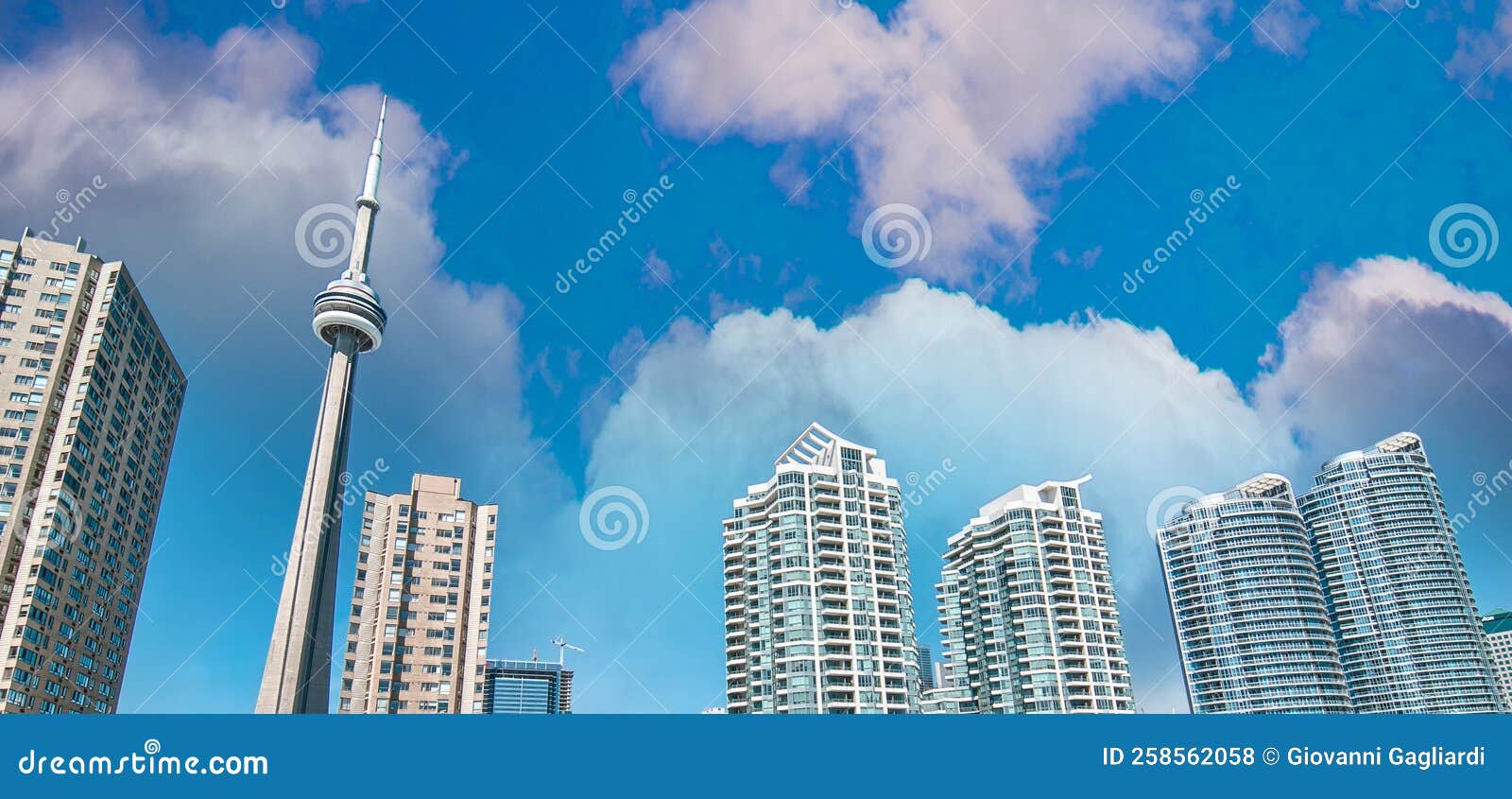 Toronto Harbourfront Centre. Sunset View in Summer Season Editorial ...