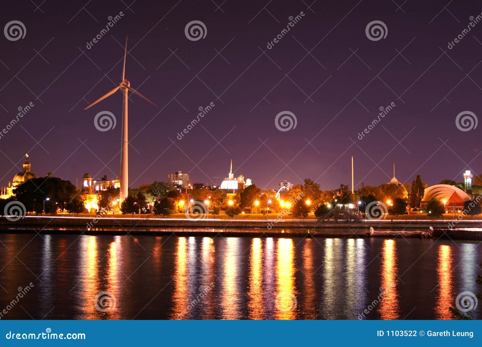 Toronto at Night stock photo. Image of beauty, buildings - 1103522