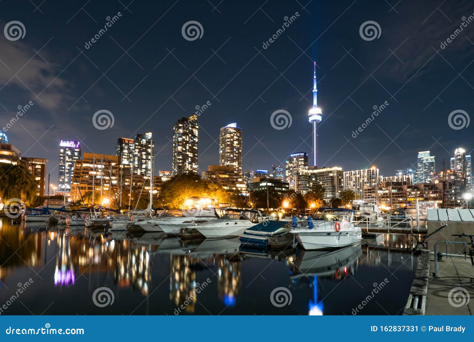 Toronto Night Skyline from Marina Quay Stock Image - Image of lake ...