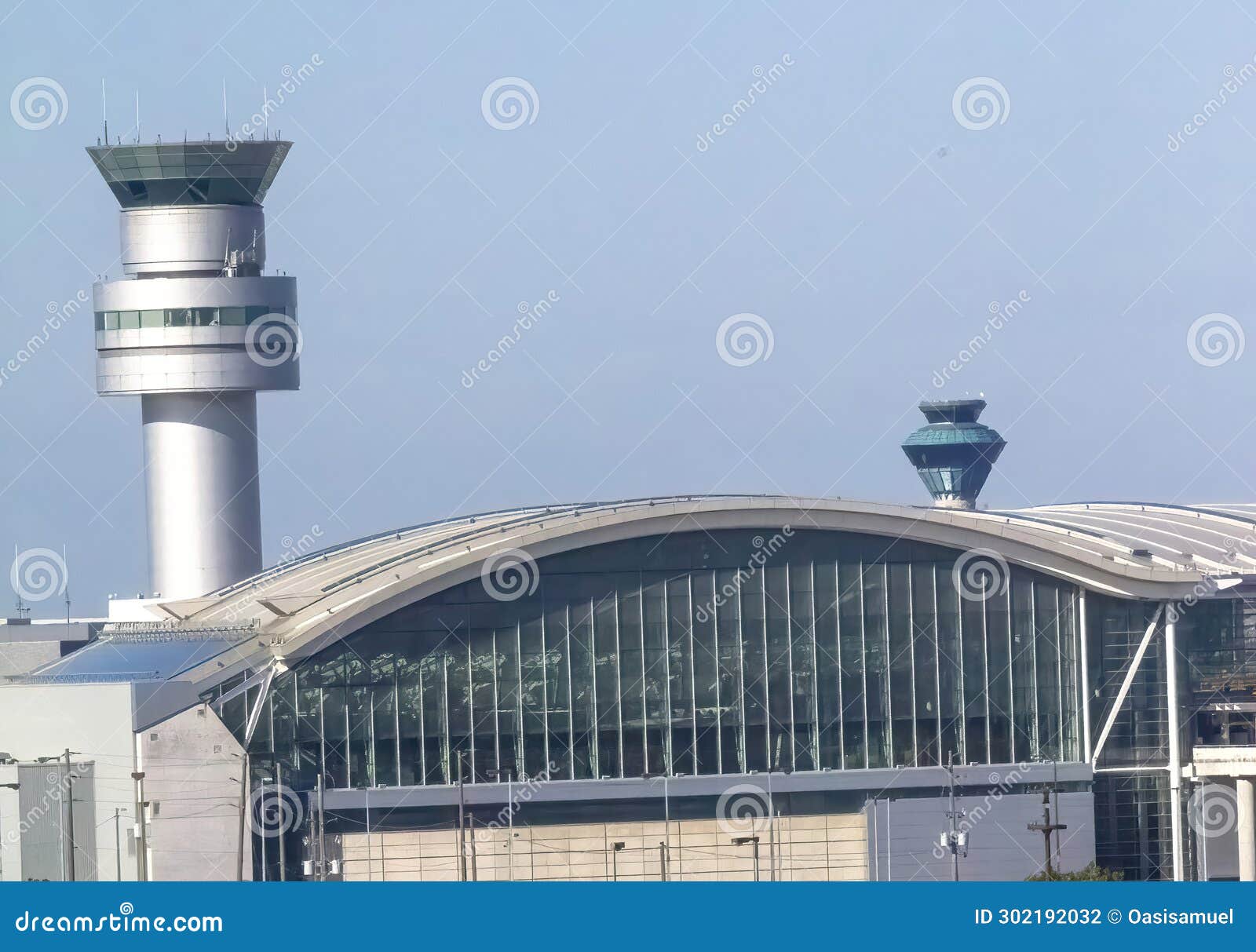 Toronto Pearson International Airport Control Tower Editorial ...
