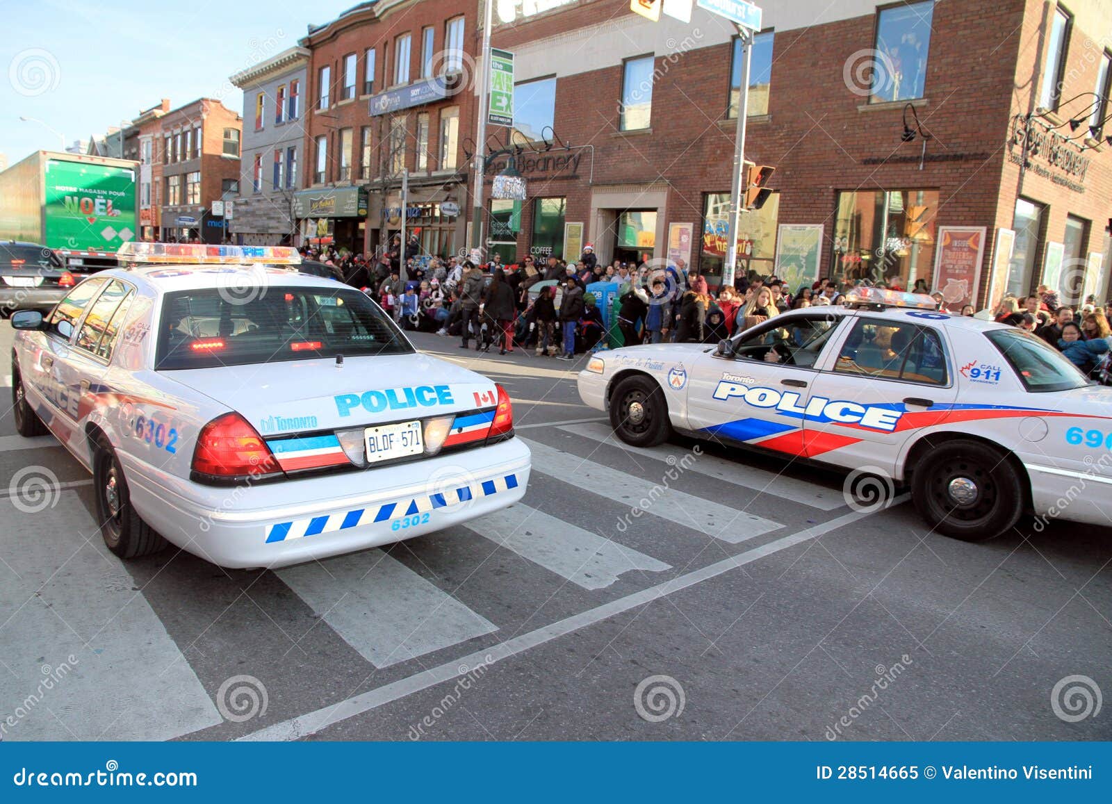 Toronto Police Cars editorial image. Image of toronto - 28514665