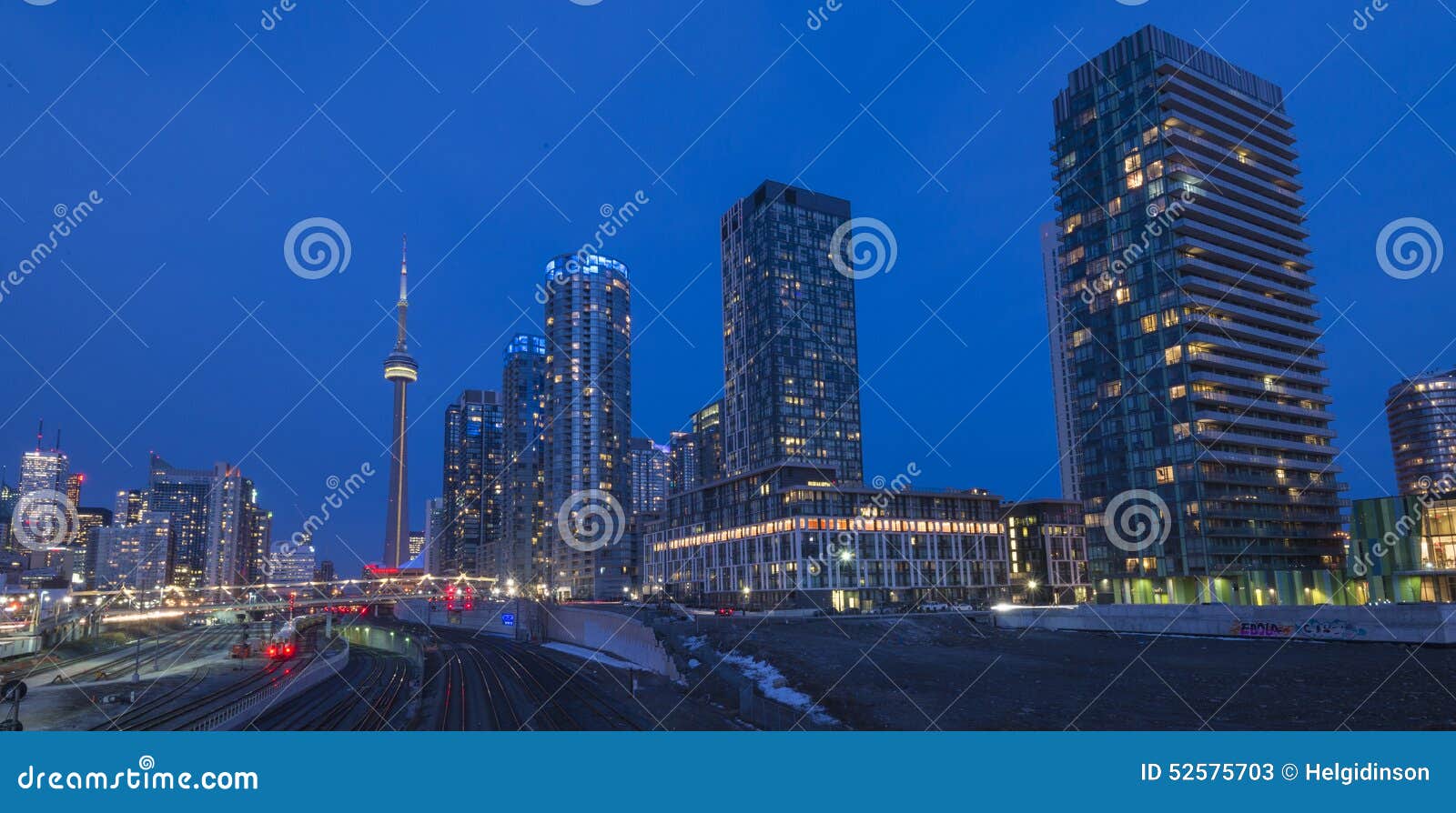 Toronto skyline editorial stock photo. Image of building - 52575703