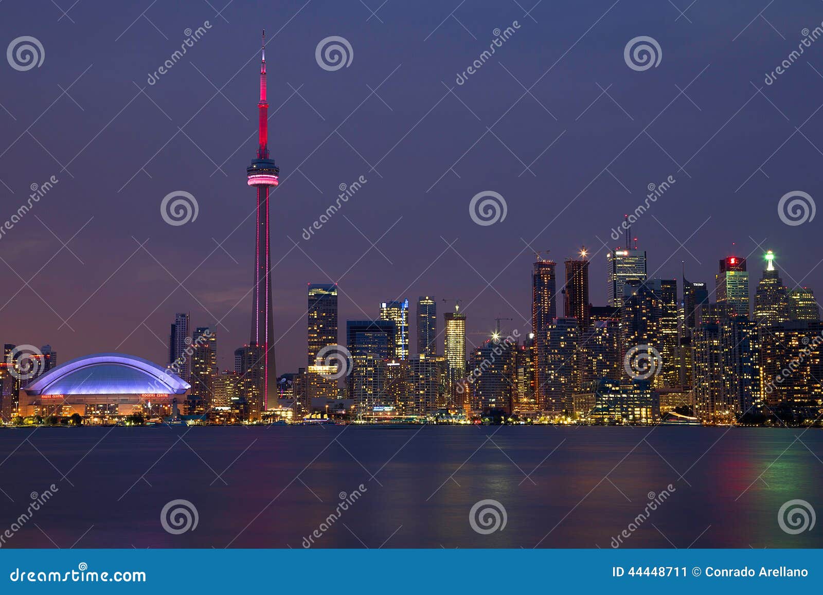 Toronto Skyline at night. editorial photo. Image of canadian - 44448711