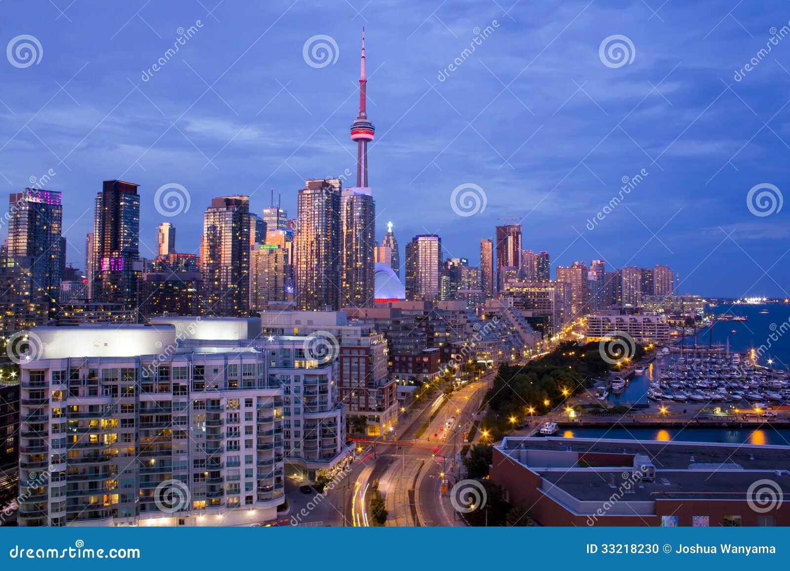 Toronto Skyline editorial image. Image of ontario, financial - 33218230