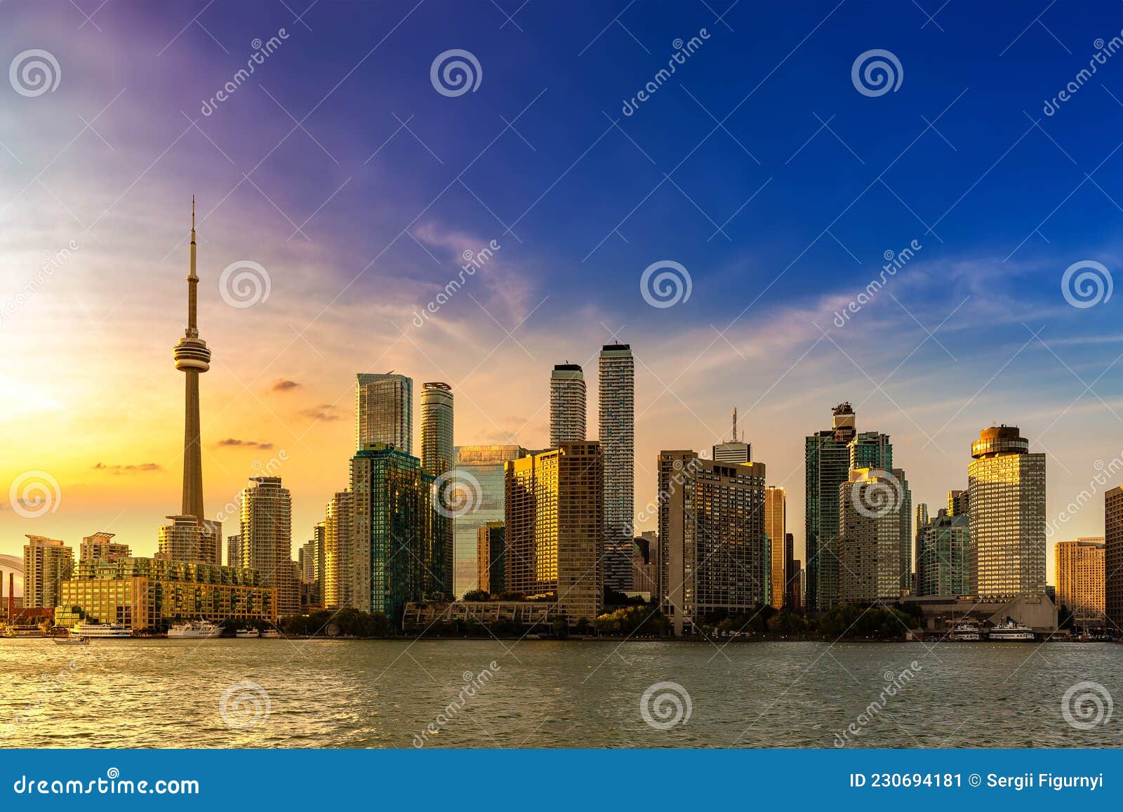 Toronto Skyline at Sunset, Canada Stock Image - Image of modern, night ...