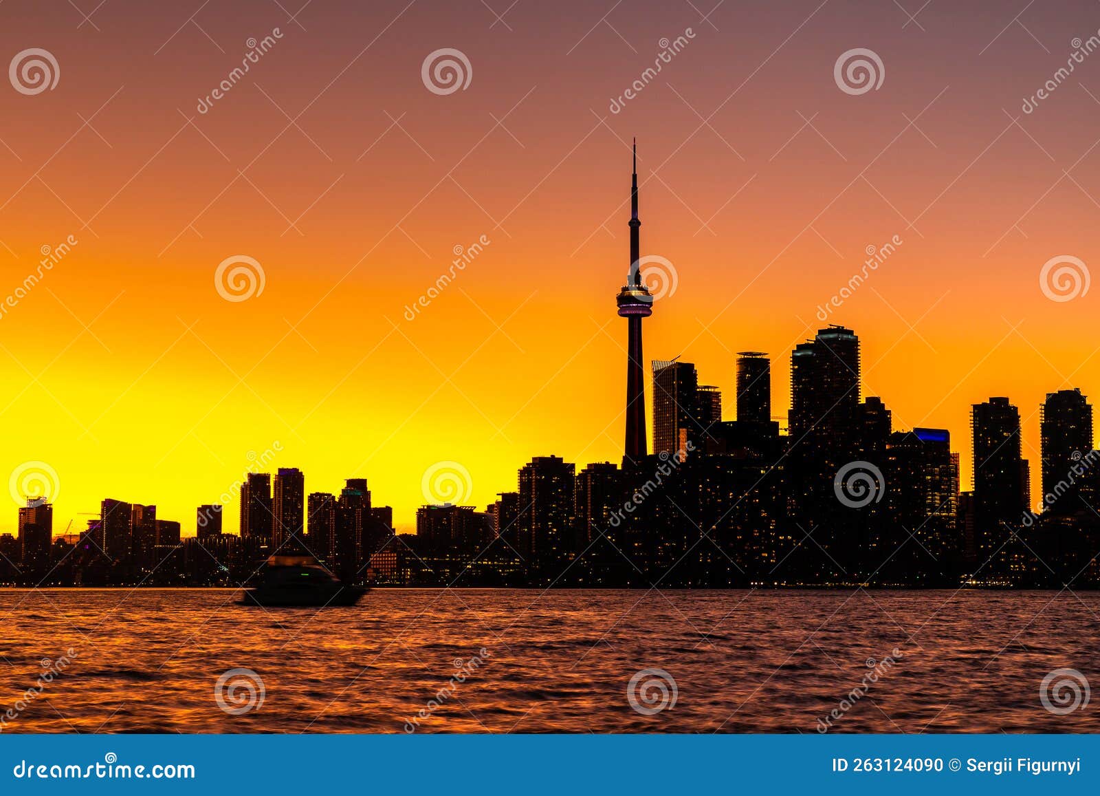 Toronto Skyline at Sunset, Canada Stock Photo - Image of panorama ...