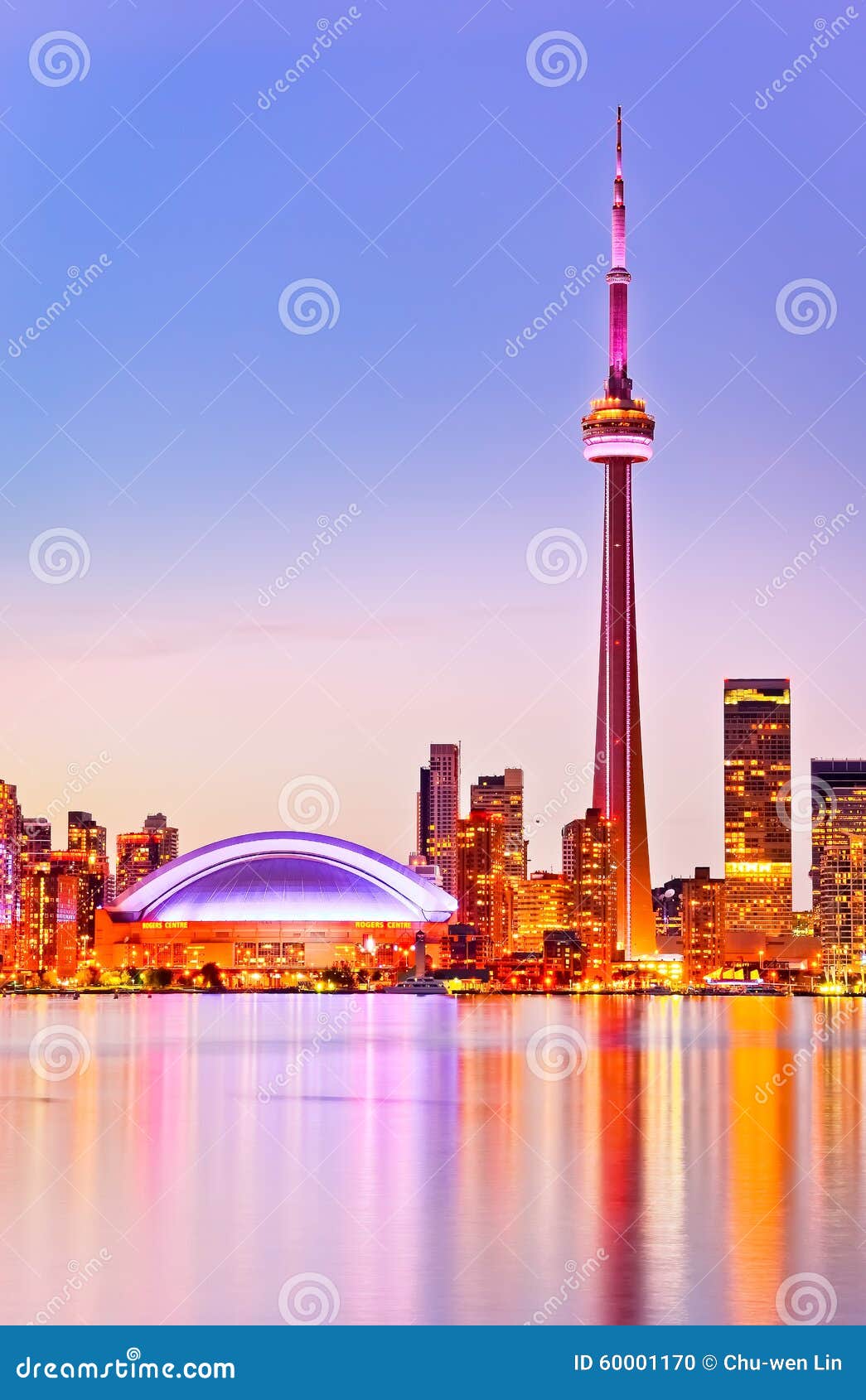 Toronto Skyline at Twilight Editorial Image - Image of cityscape, dusk ...