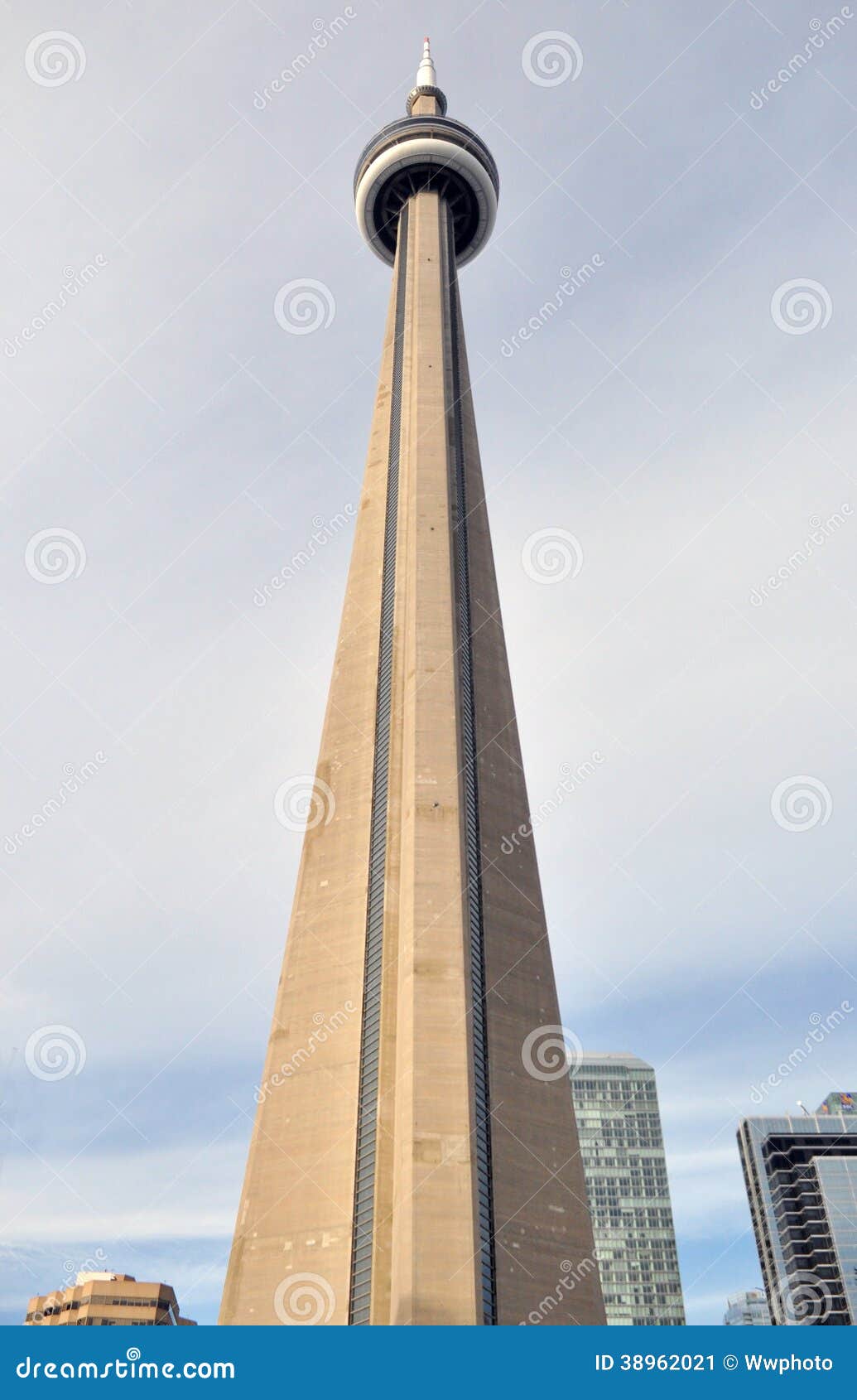 Toronto-Skyline Vom Ontario See Redaktionelles Foto - Bild von ...