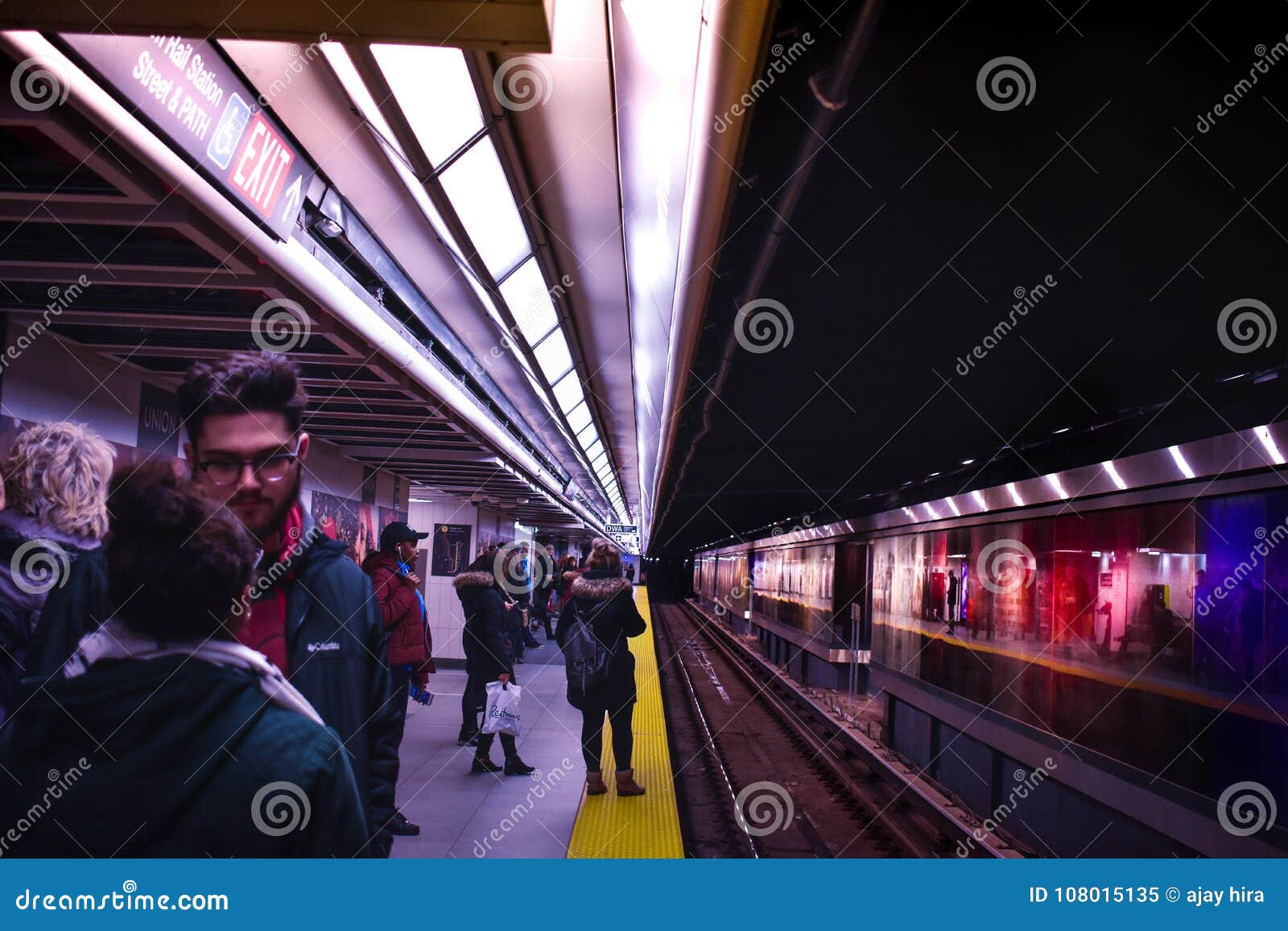 Toronto subway editorial image. Image of station, subway - 108015135