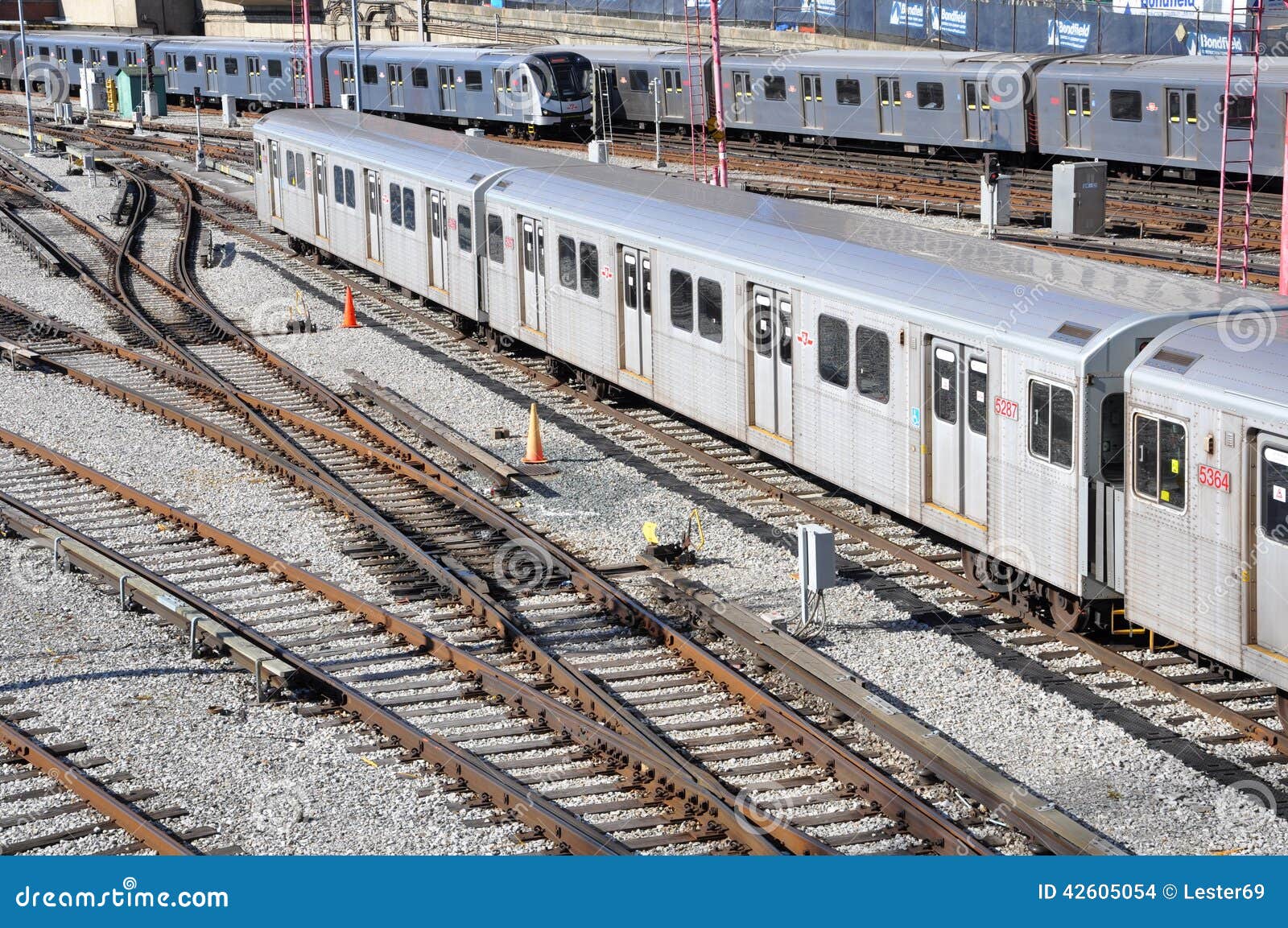 Toronto Transit Commission Trains Editorial Stock Image - Image of busy ...